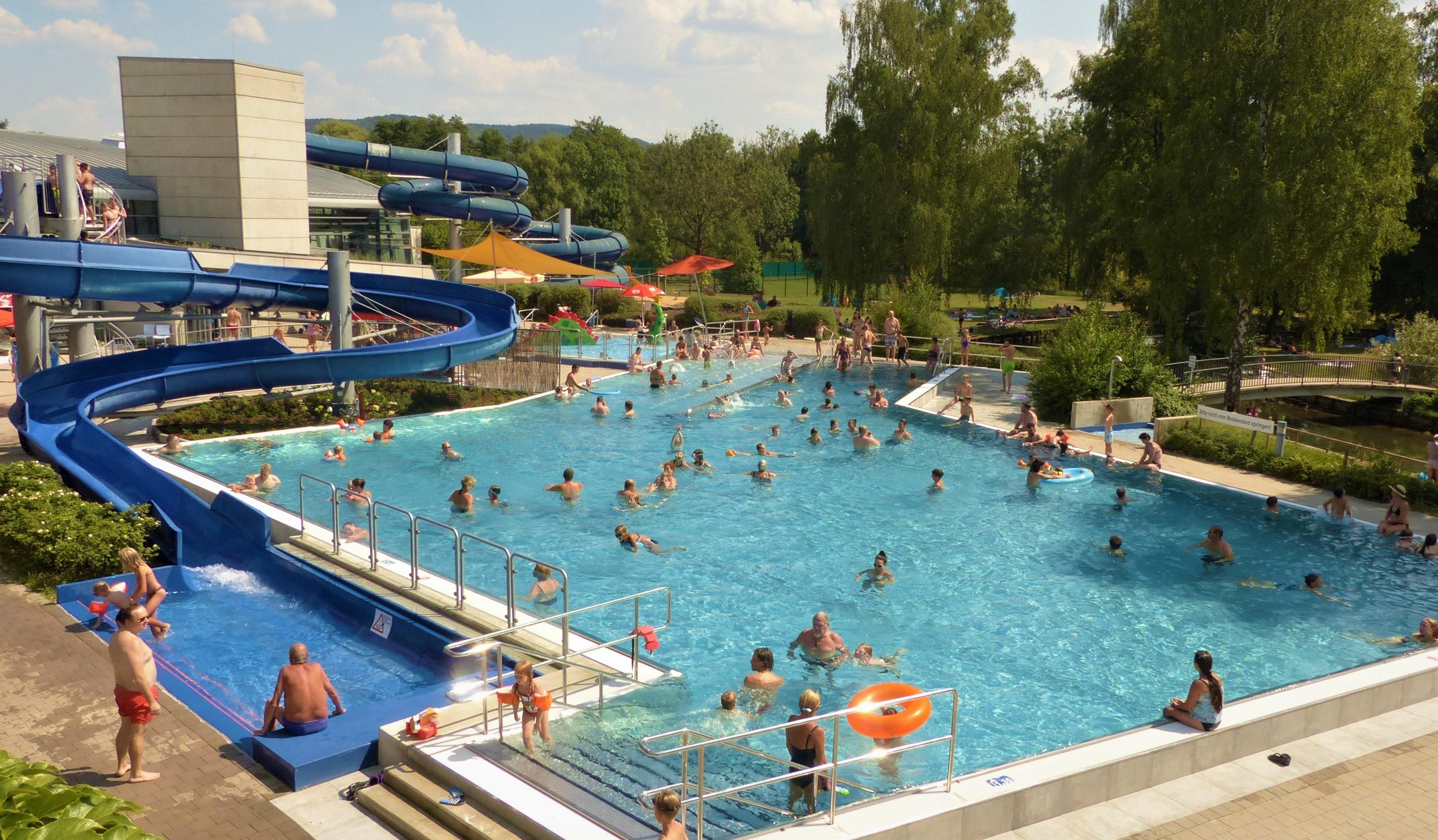Das Hersbrucker Freibad zieht die Preise kräftig an