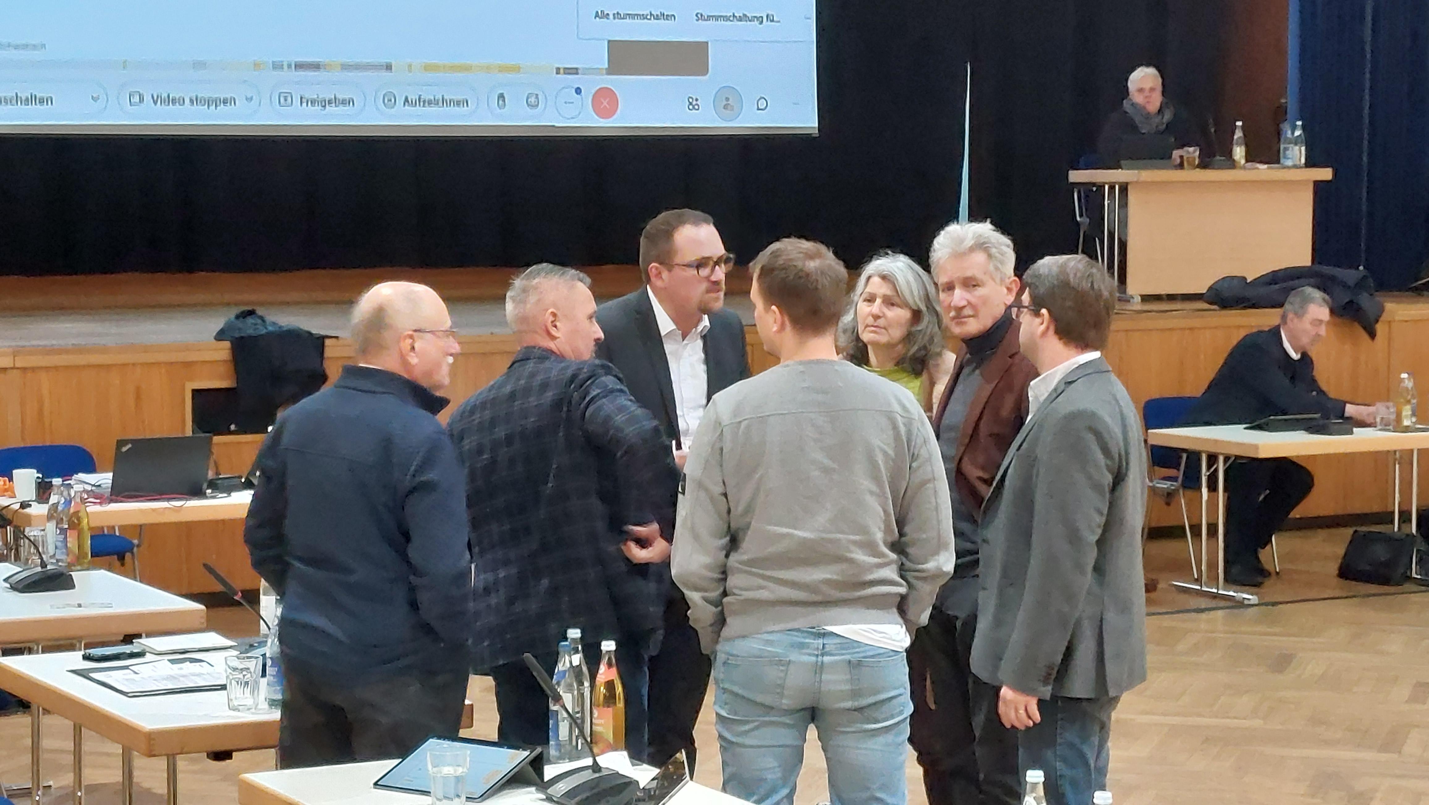 Schwabach: Heftige Debatte über Bushaltestelle Wolkersdorf