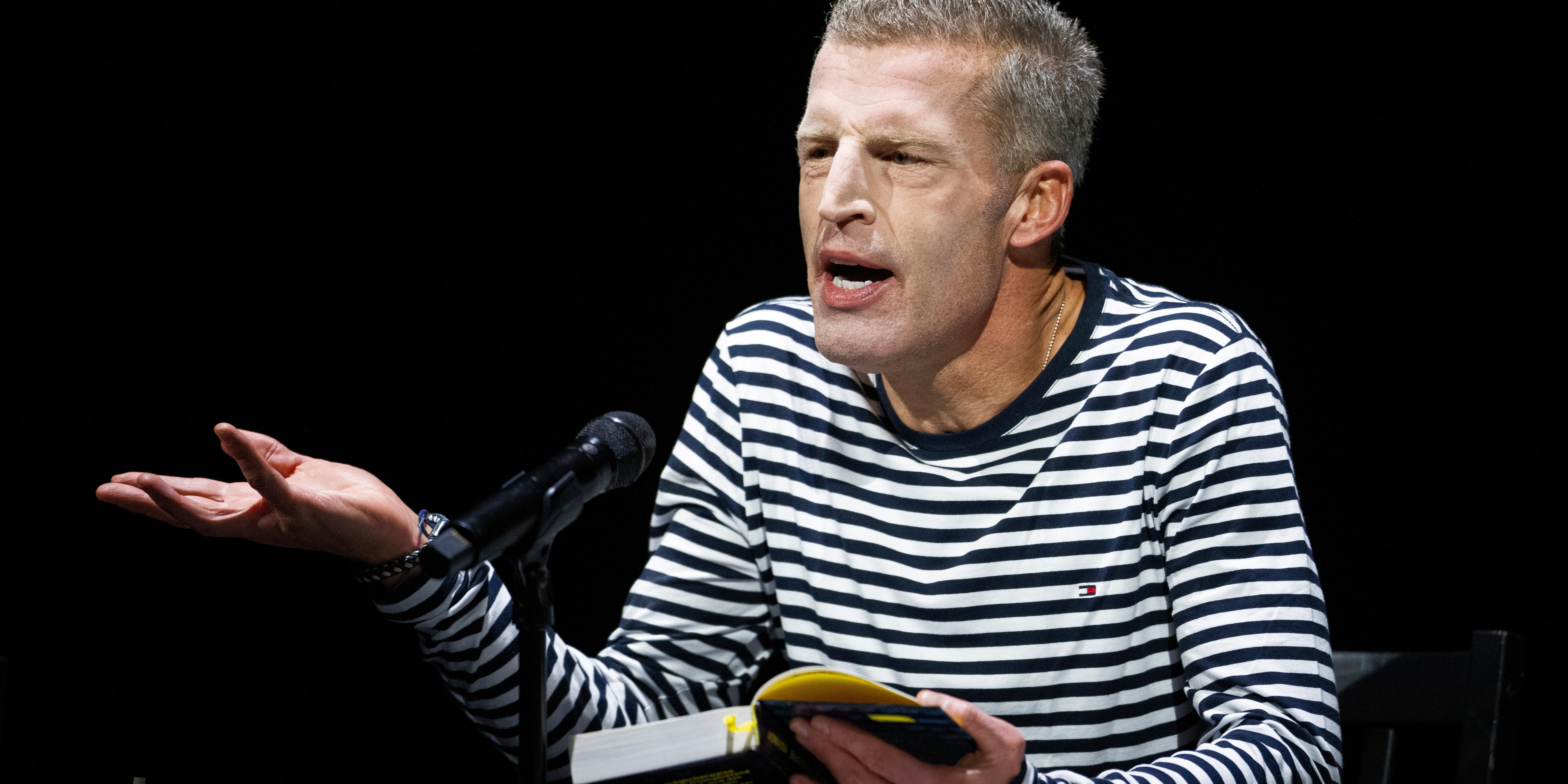 Was verrät Benjamin von Stuckrad-Barres "Noch wach?" über Macht und ...