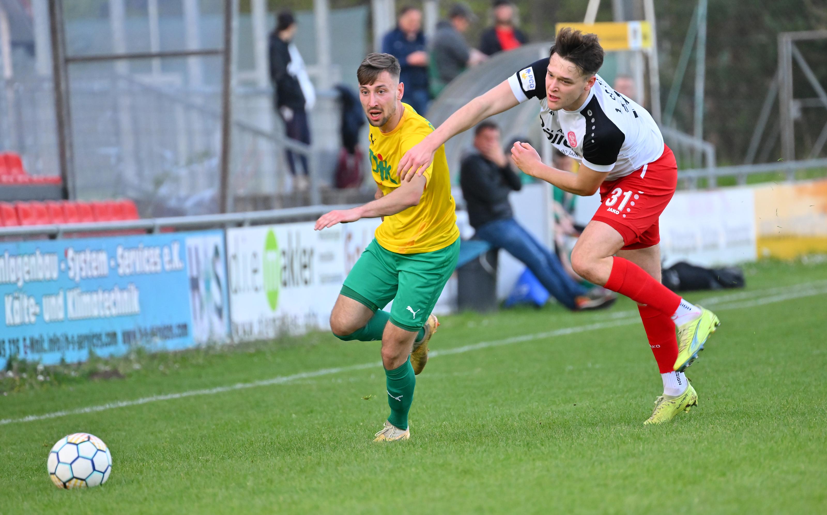 Der 1. SC Feucht gewinnt und erreicht einen Meilenstein zum Klassenerhalt