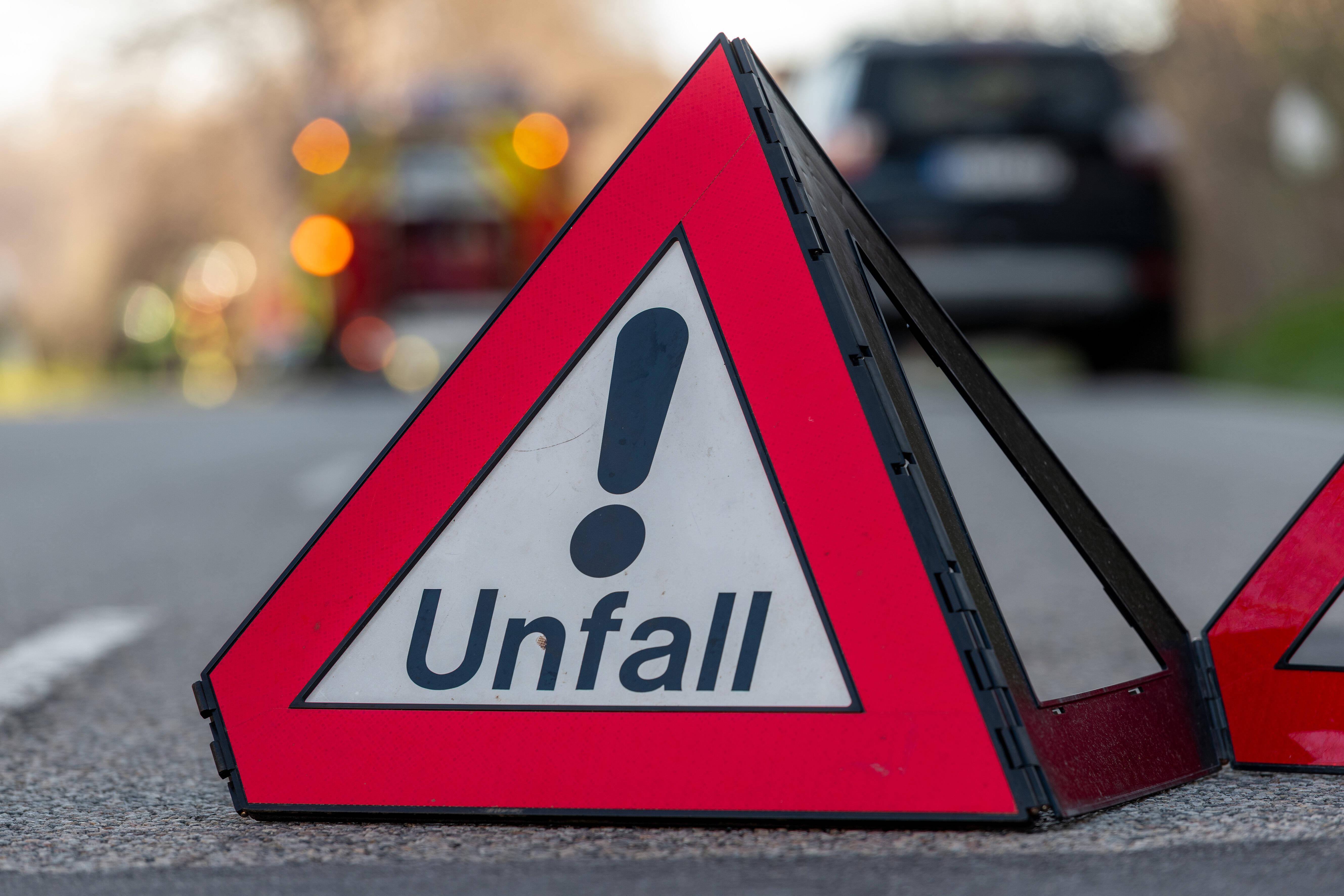 Zweifache Fahrerflucht: Rücksichtslose Fahrer auf der A3 bei Regensburg