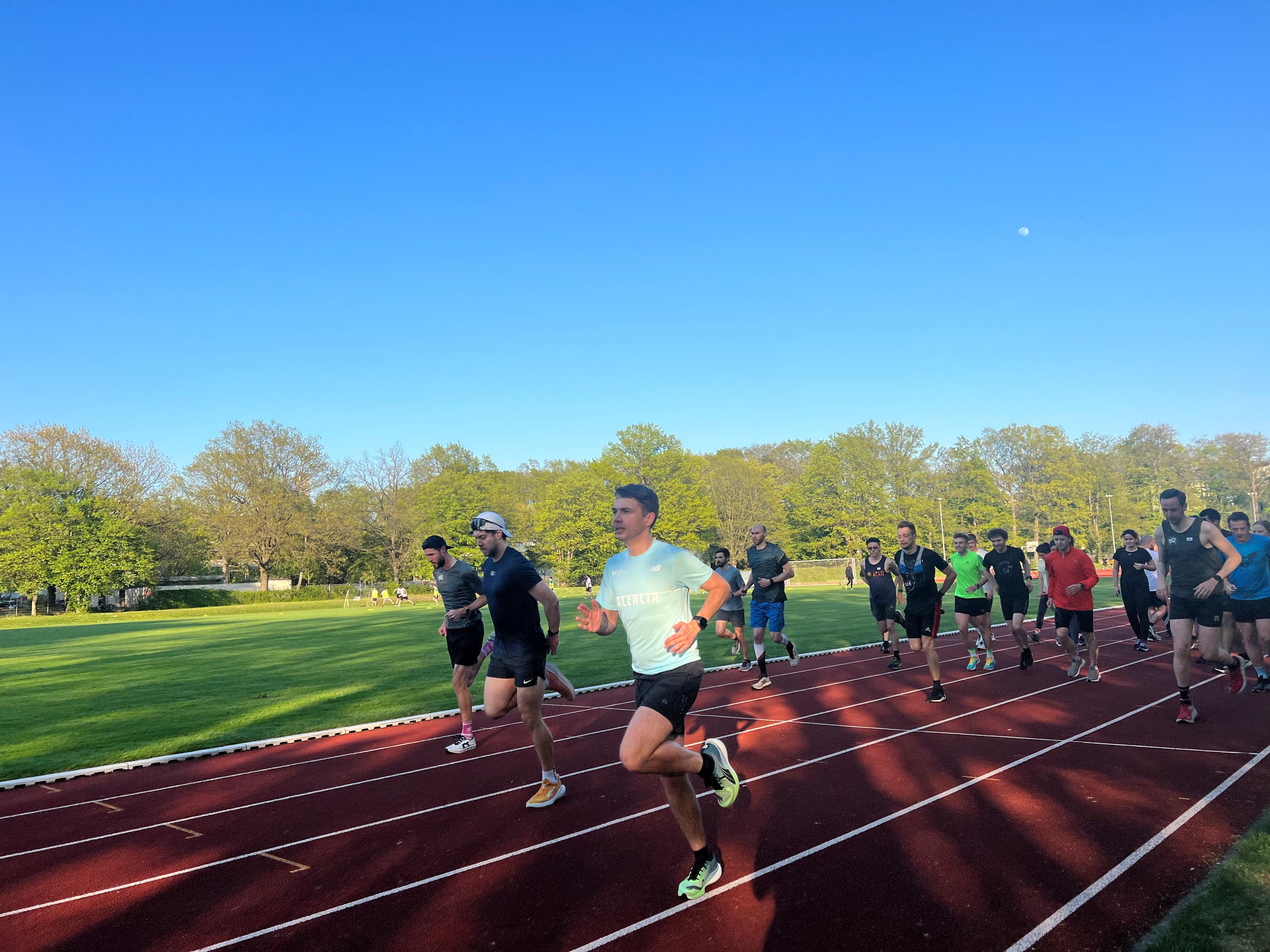Der Nuremberg Track Club trifft sich zum Leichtathletik-Training am ...