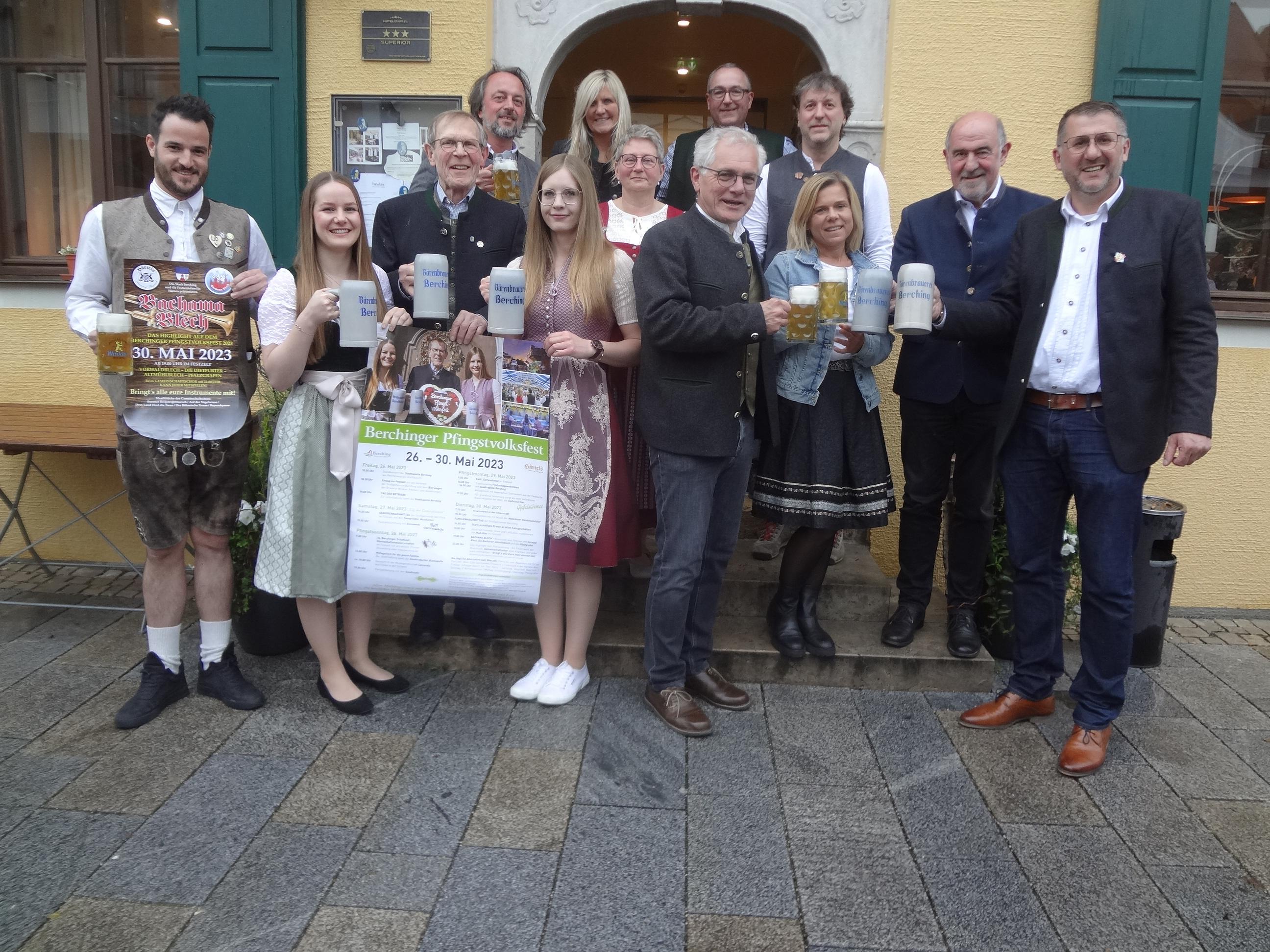 Berching feiert Volksfest: Was ist geboten und was kostet die Maß Bier?