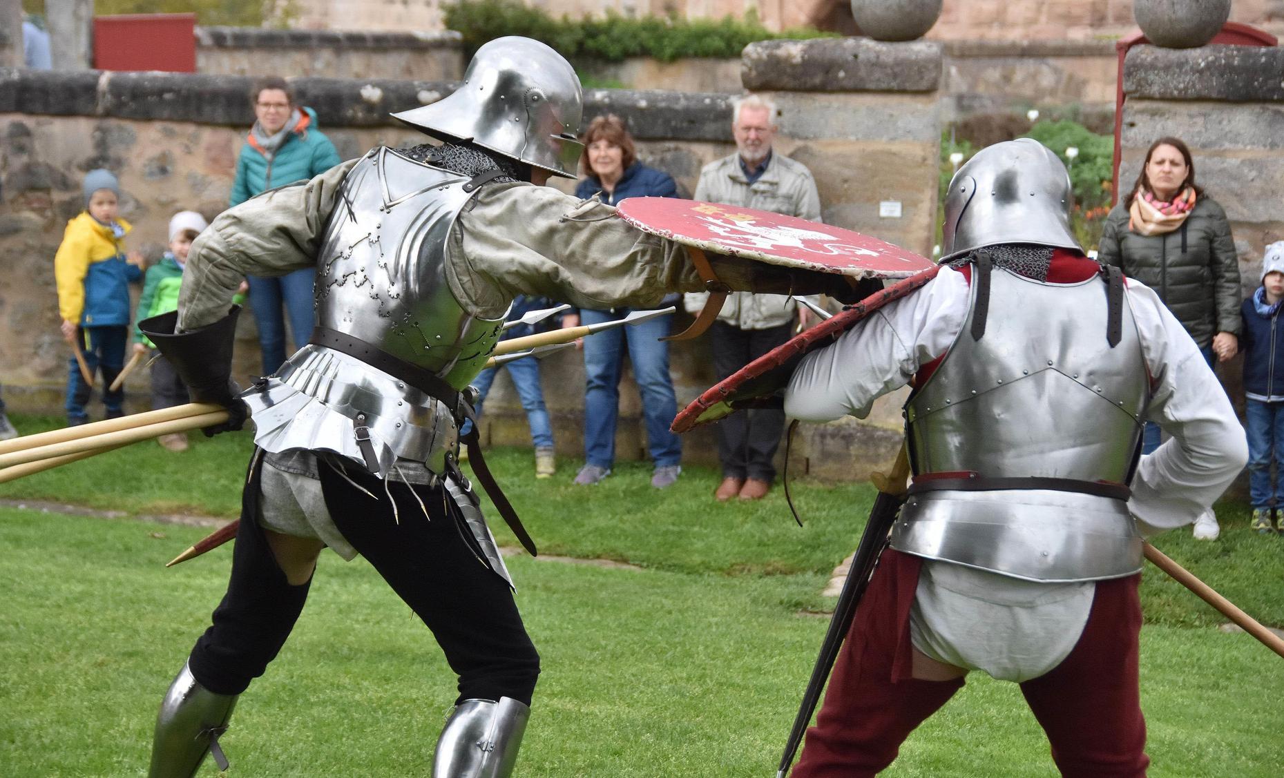 Kampflustig wie die alten Rittersleut: Auf der Cadolzburg lebte das Mittelalter auf