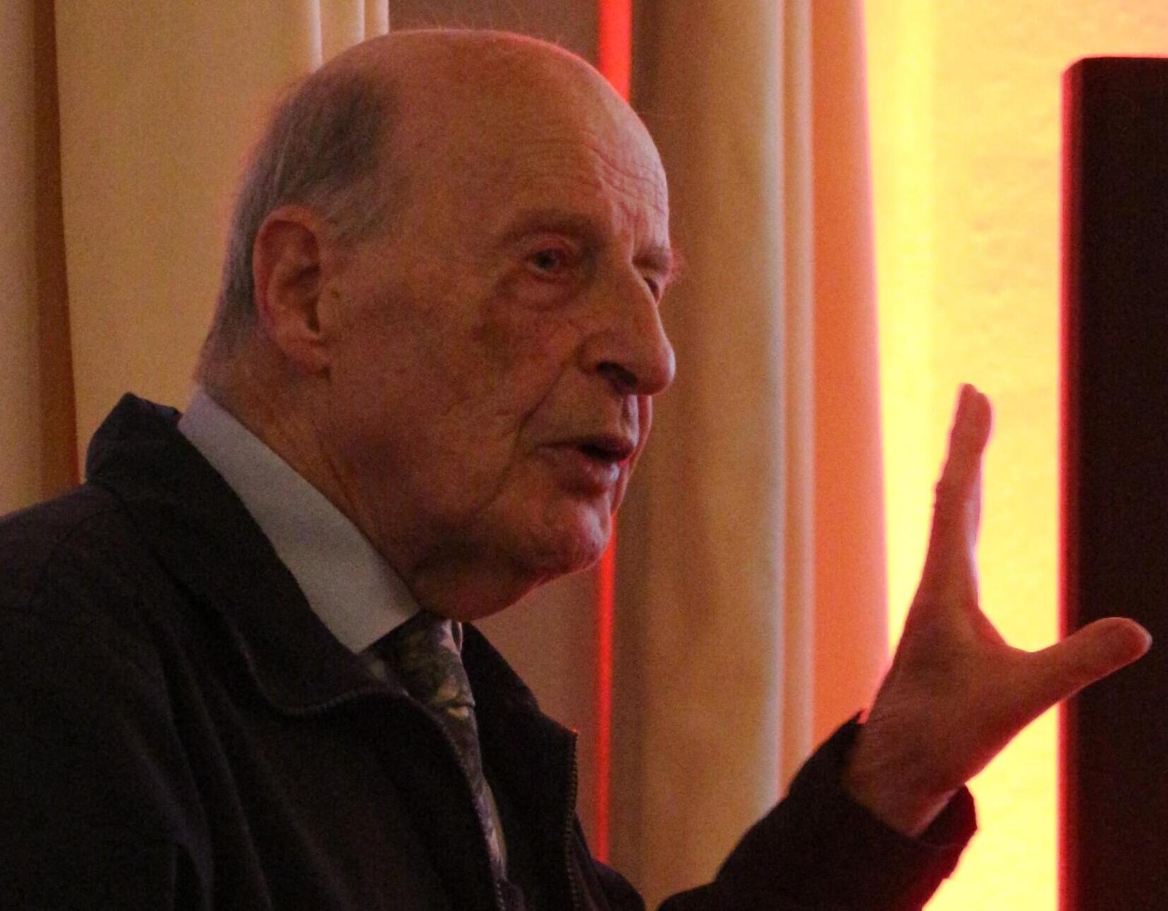 Der Weißenburger Dr. Walter Doerfler setzt Vortragsreihe fort