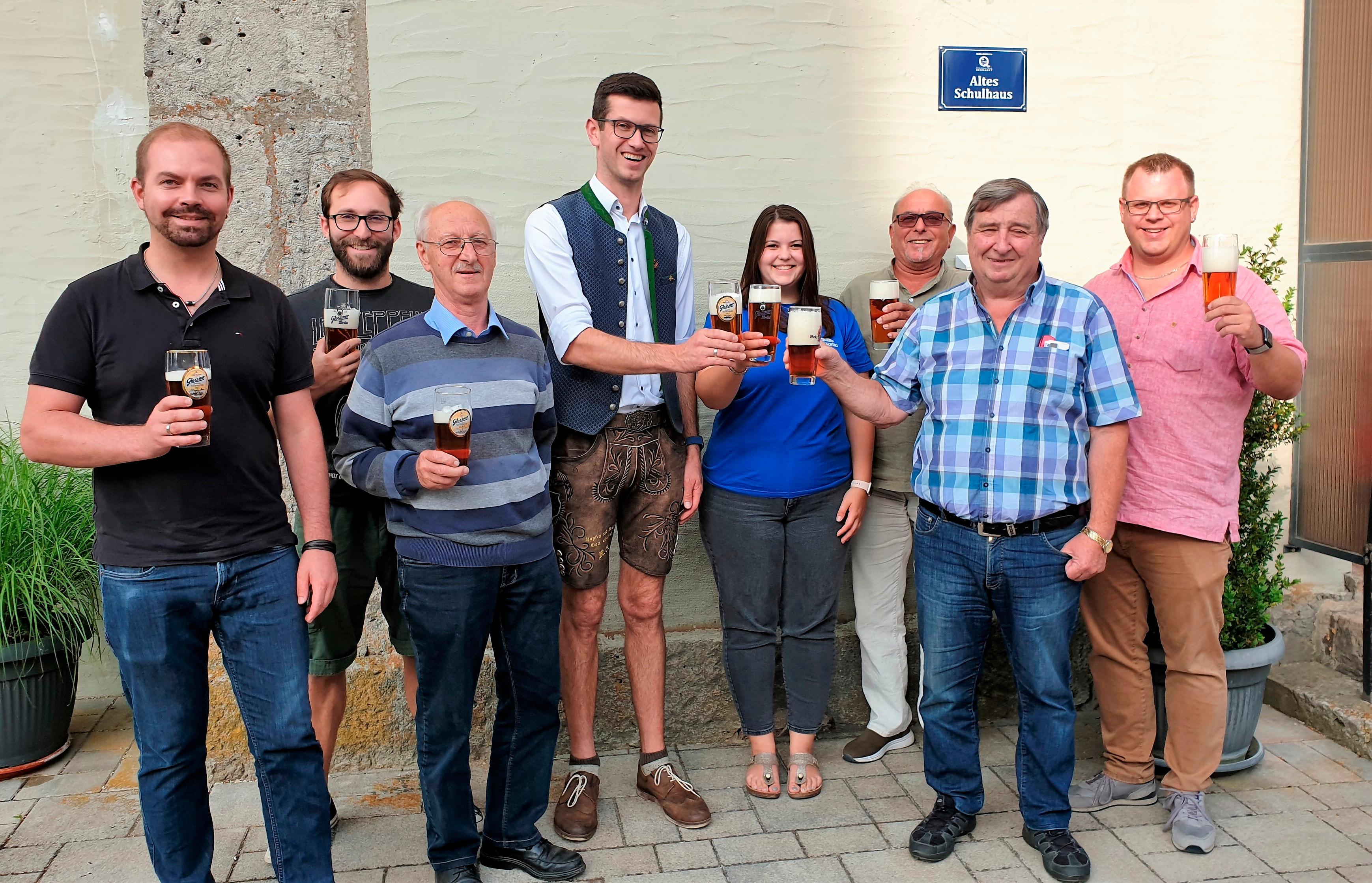 Felsenfest im Wurschtbachtal lockt mit süffigem Bier und Schleppertreffen