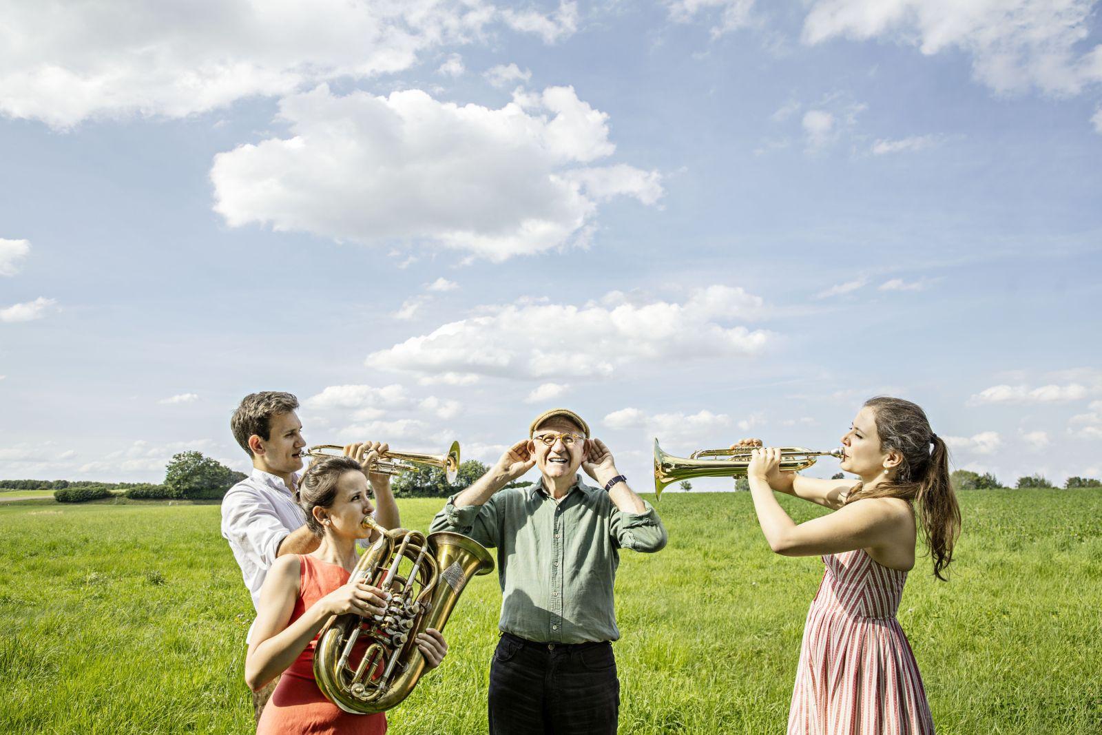 Hans Well teilt gegen Söder, Aiwanger und die AfD aus: "Wir brauchen ...