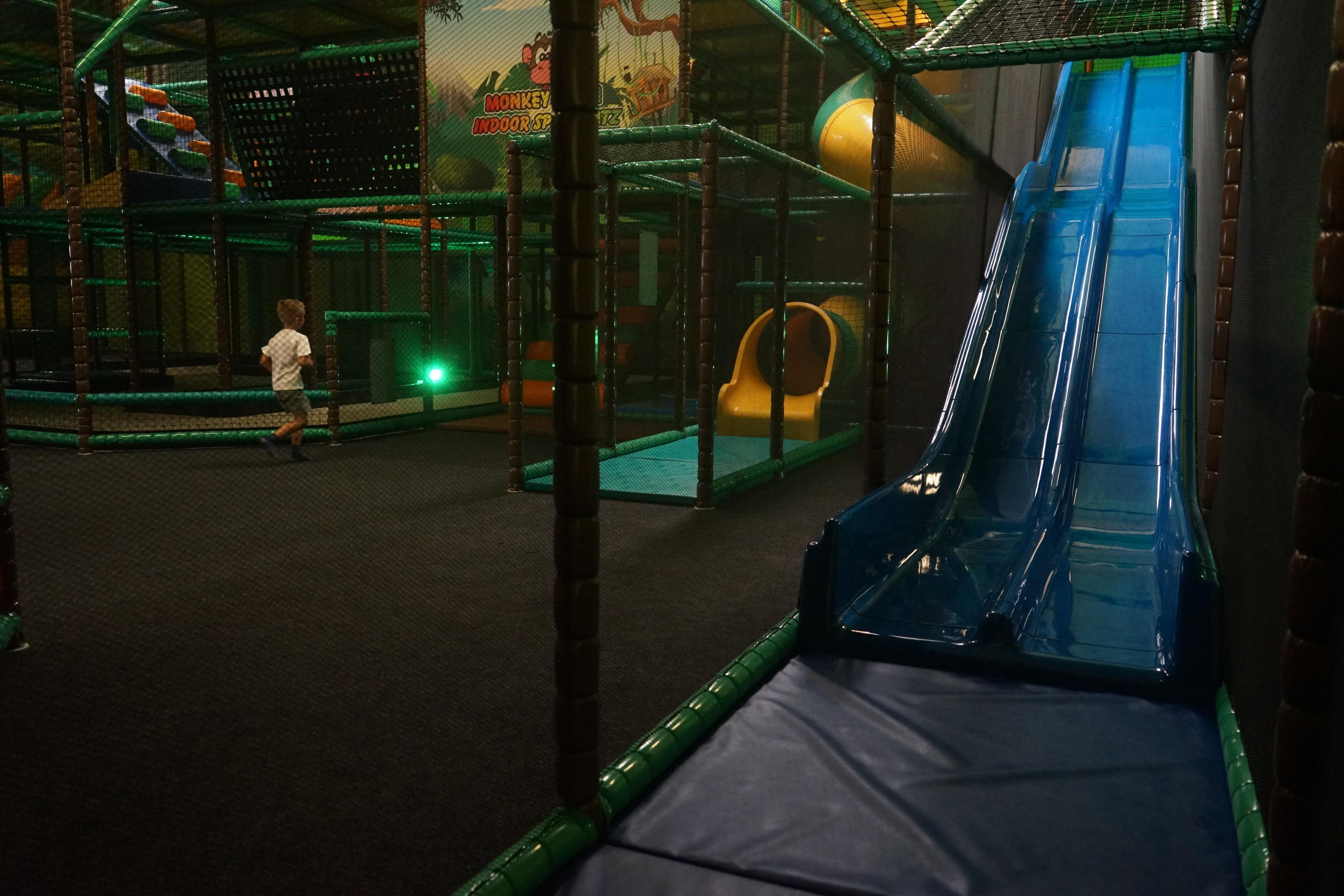 "Monkey Town": So sieht es in Fürths neuem Indoor-Spielplatz aus