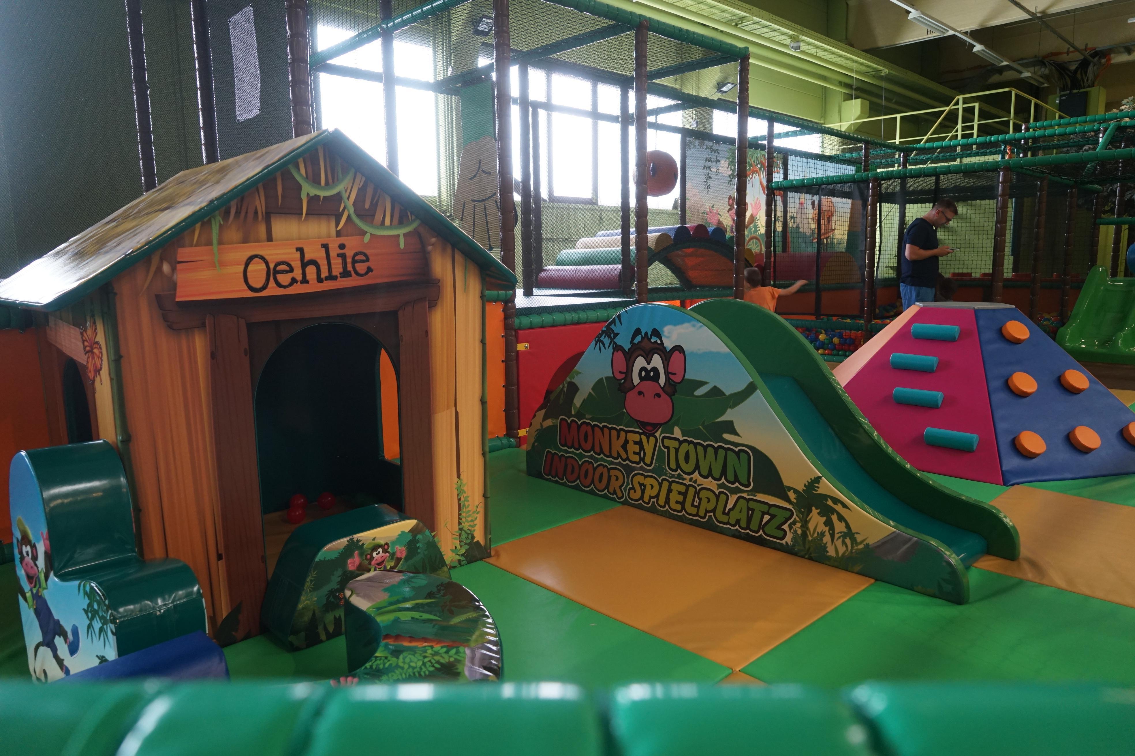 "Monkey Town": So sieht es in Fürths neuem Indoor-Spielplatz aus