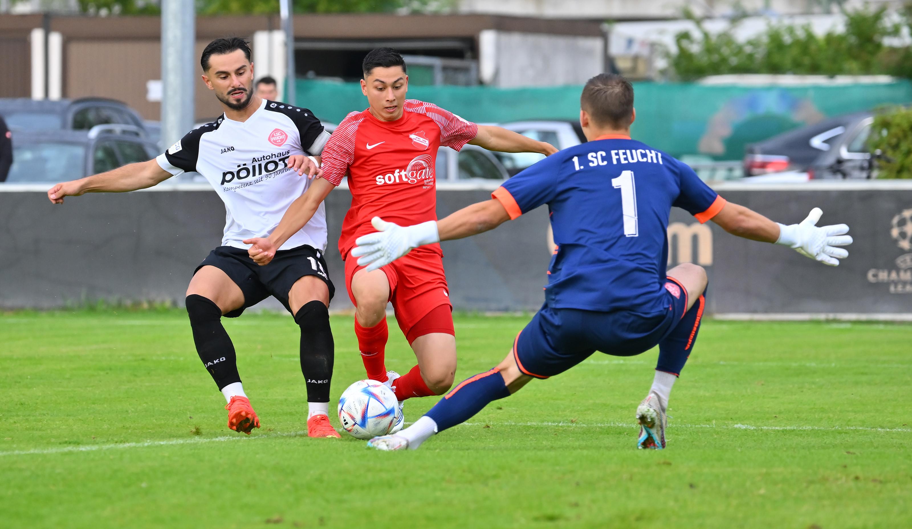 Trotz 50-minütiger Unterzahl: Der 1. SC Feucht holt zum Auftakt einen ...