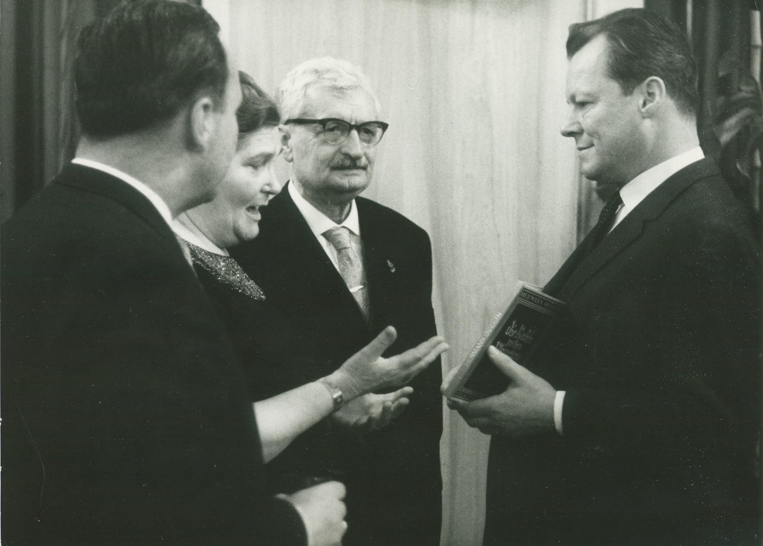 Vor 100 Jahren: Hermann Oberth legt den Grundstein für die moderne ...