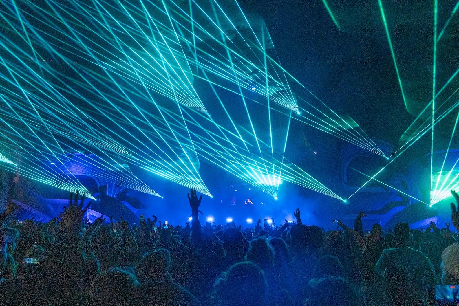 Tausende tanzten am ersten Tag von Open Beatz 2023 durch die Nacht