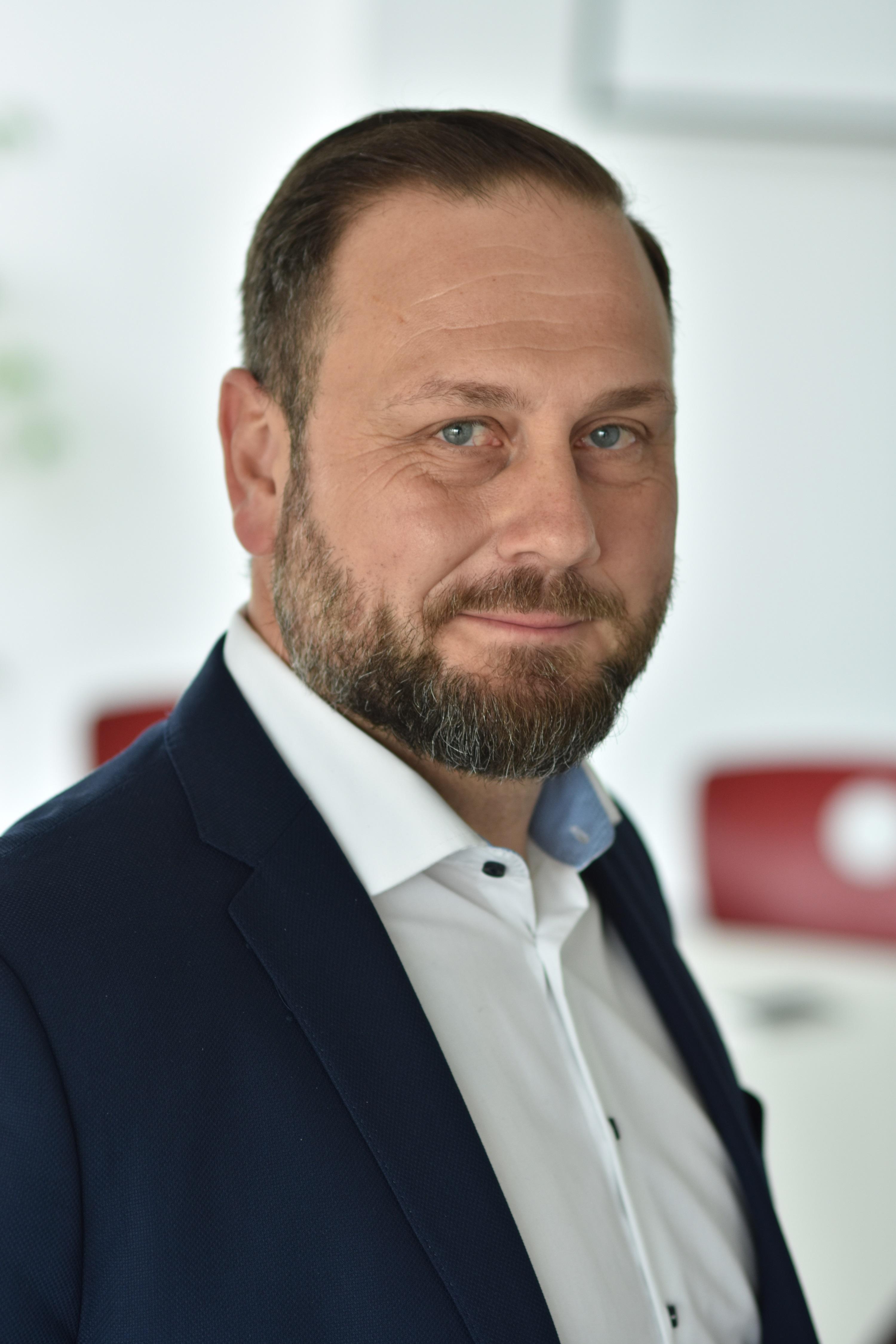 Nachfolger für Landrat Dießl gesucht: Dieser Politiker soll gegen CSU ...