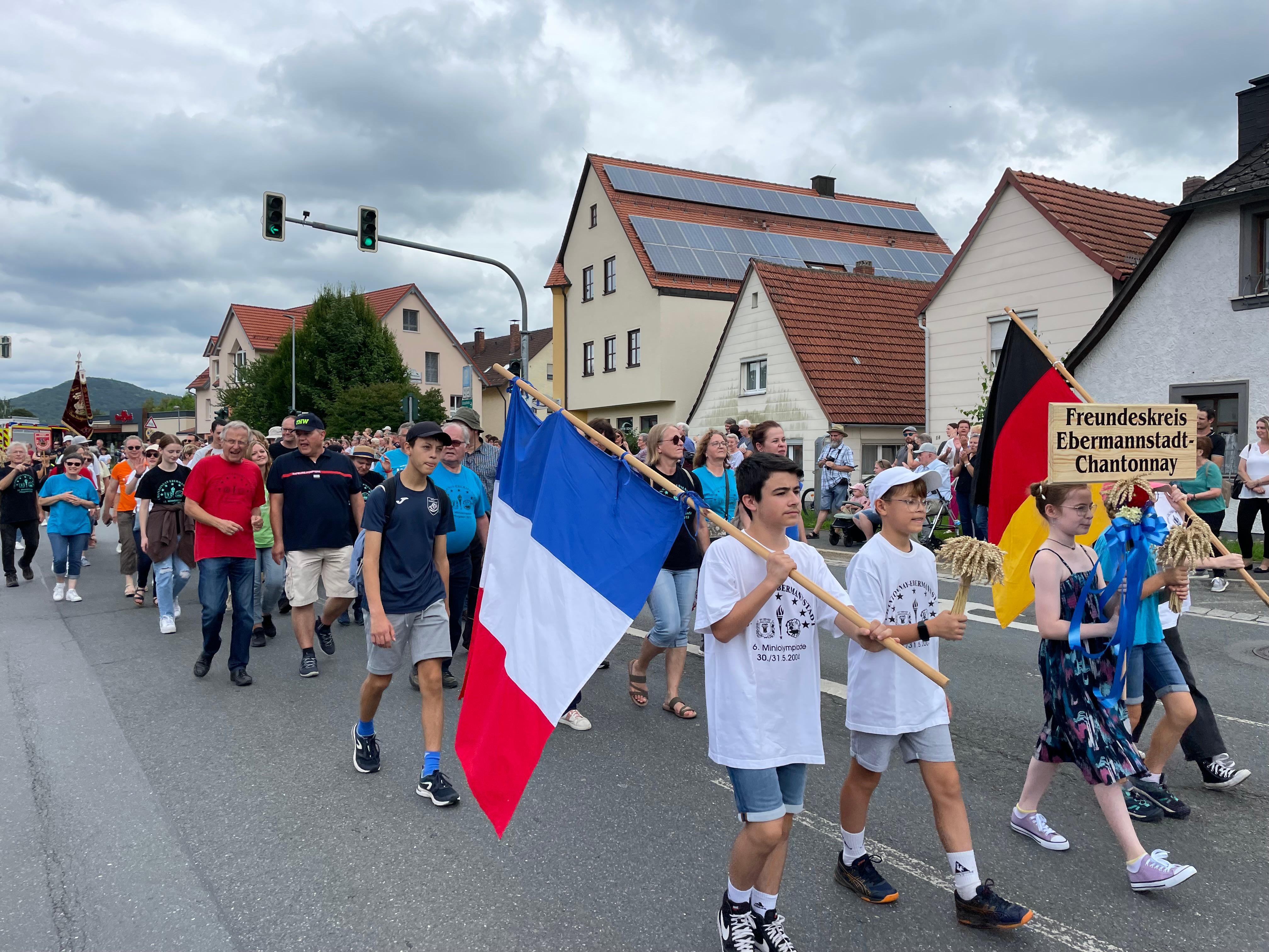 Fränkische Schweiz: Blaskapelle, Partnergemeinden und Vereinen beim ...