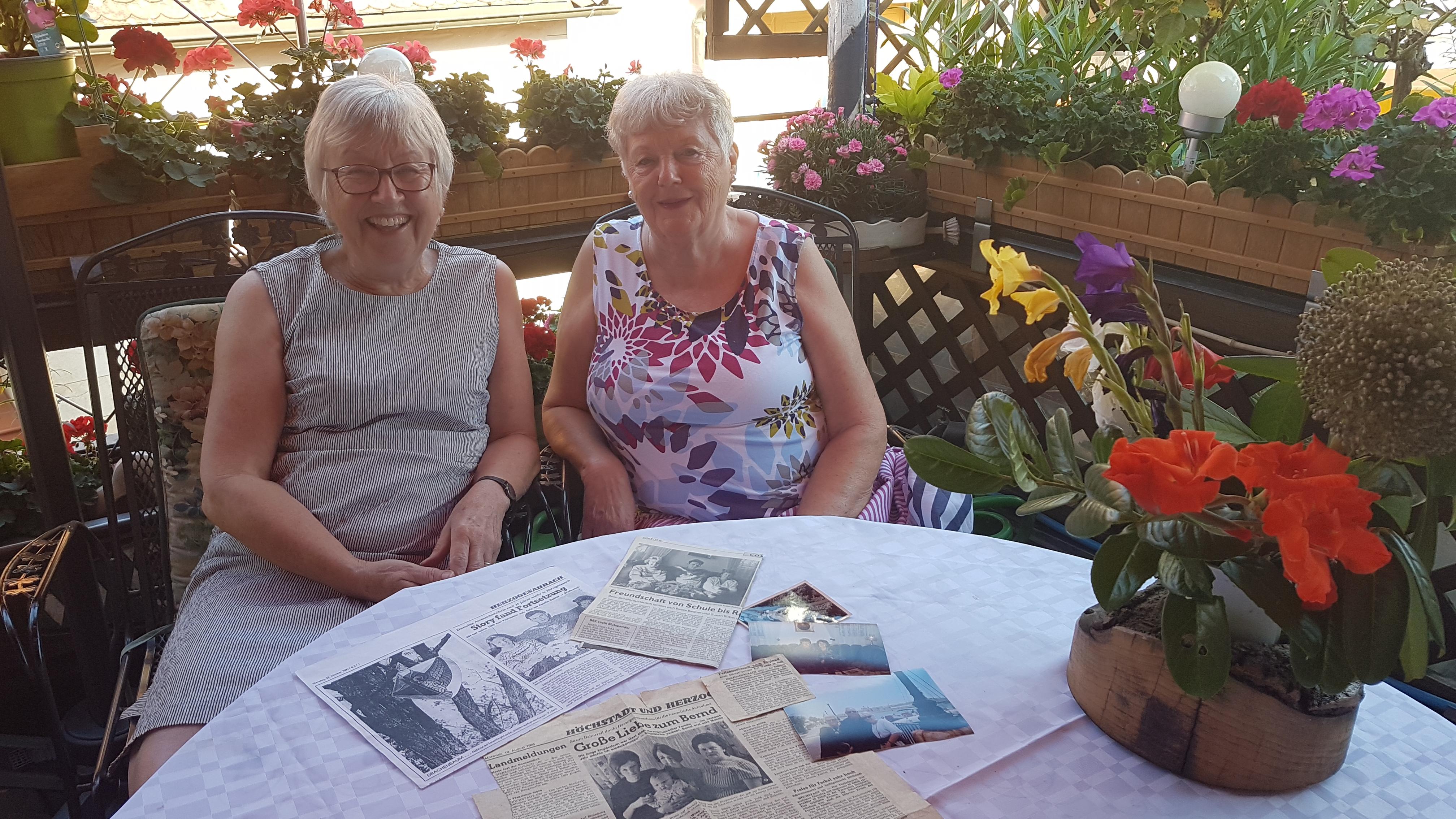 Herzogenaurach trifft England: Beate und Susan sind seit 60 Jahren ...