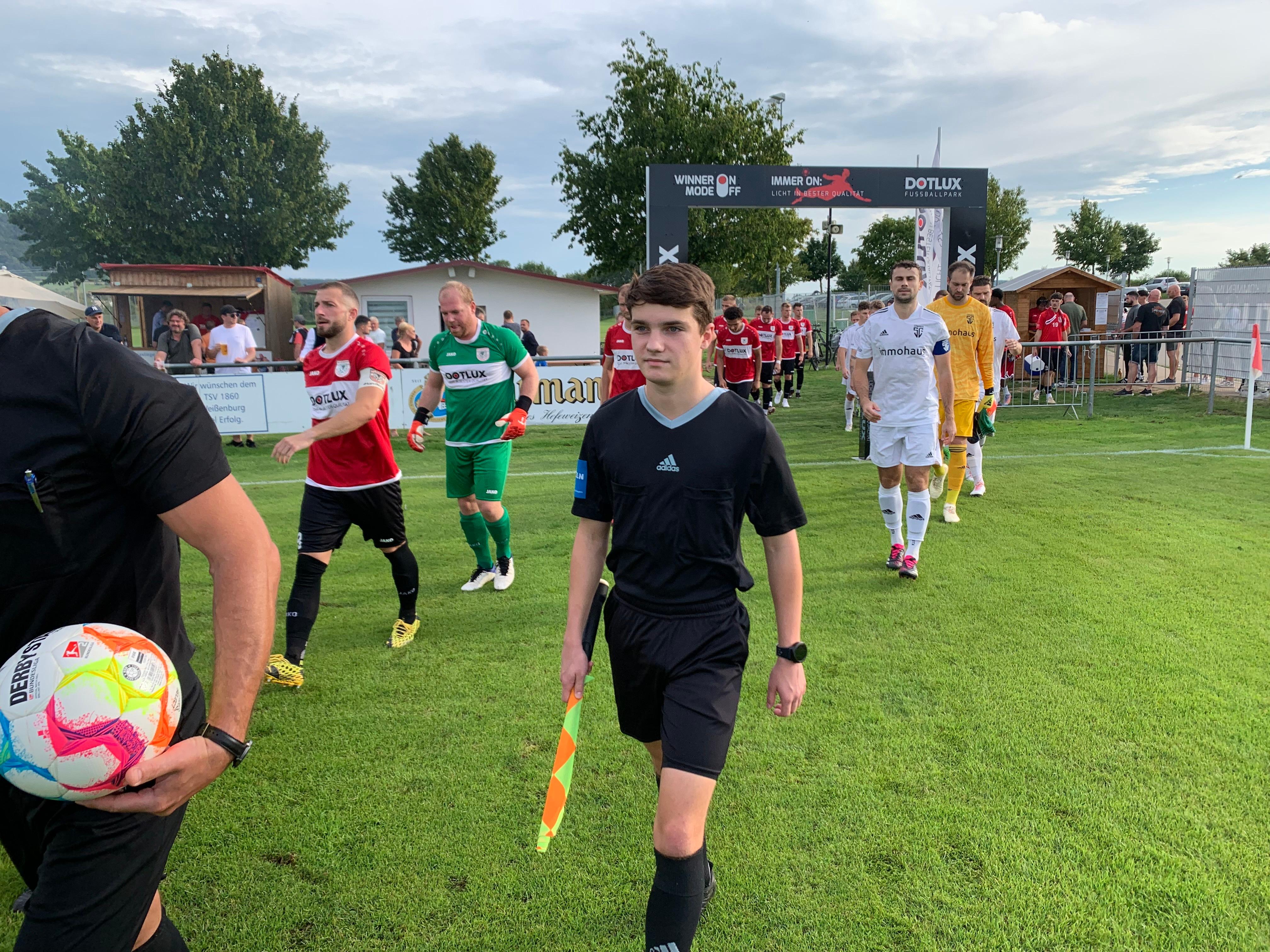 3:1 gegen den Spitzenreiter! Die Bilder vom Weißenburger Kirchweih- und ...