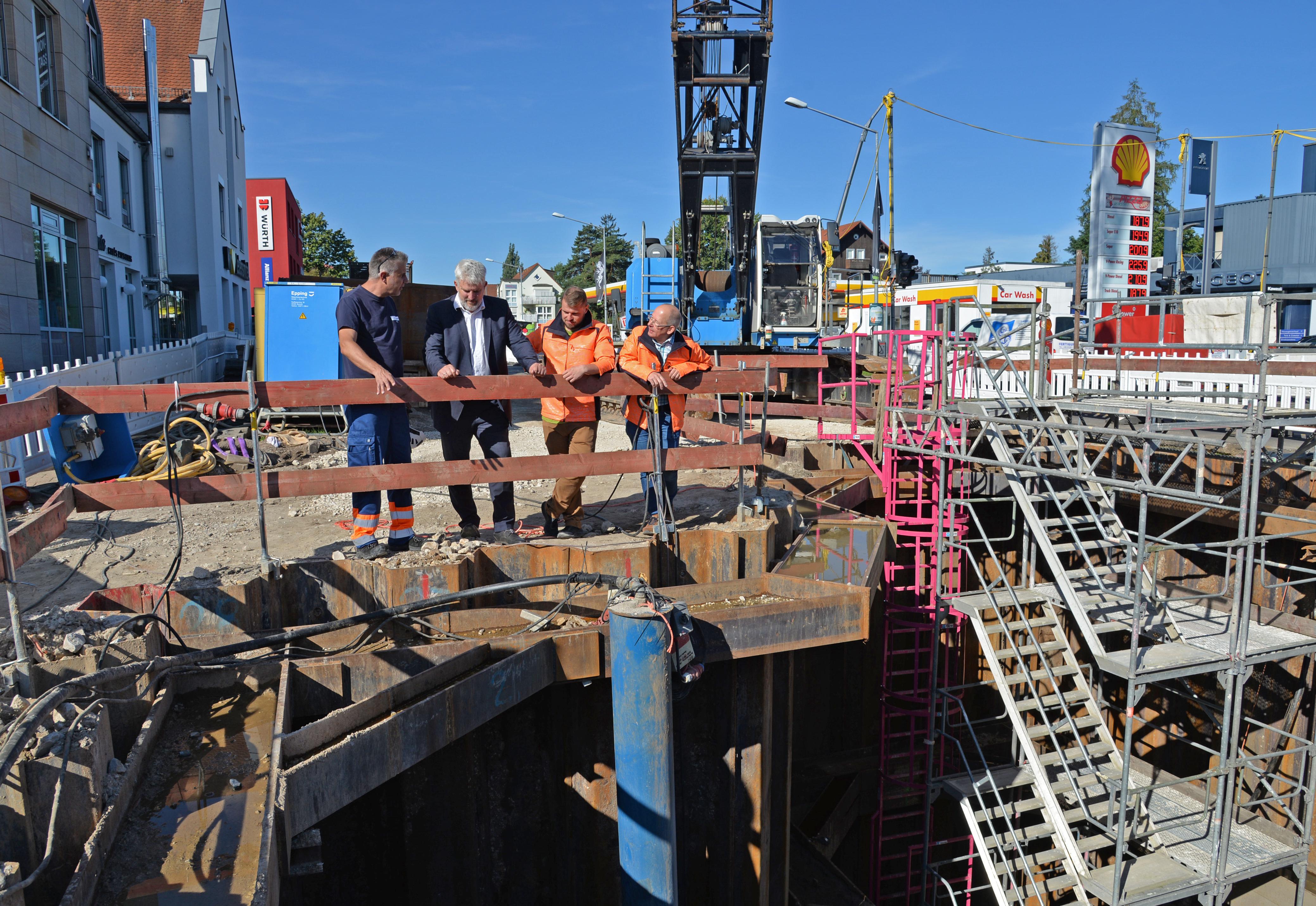 Baustelle für den Entlastungskanal in Lauf: Im Oktober werden die ersten Rohre verlegt