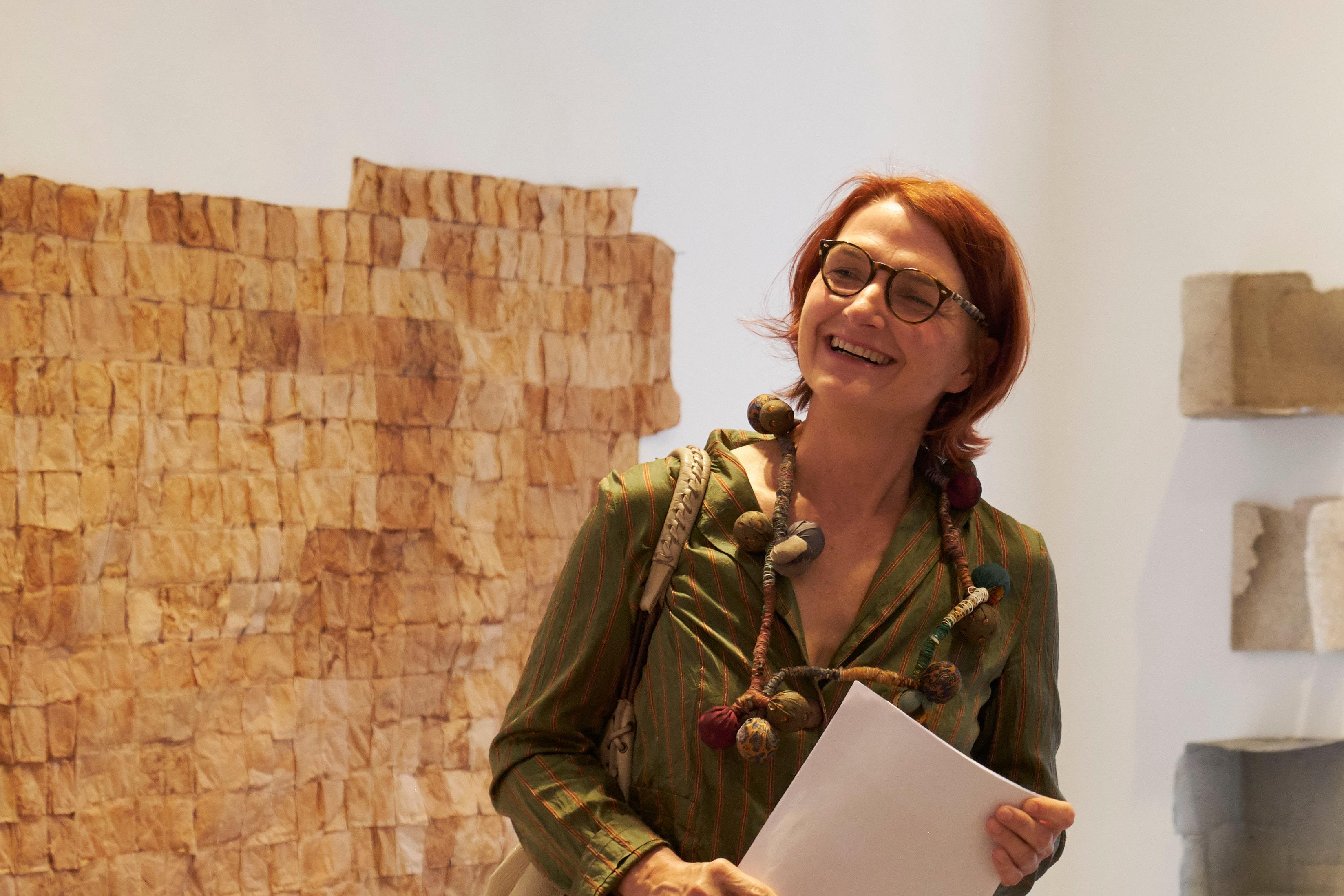 Vom Wolfstein zum Paradeplatz: Donata Oppermann haucht Teebeuteln in ...