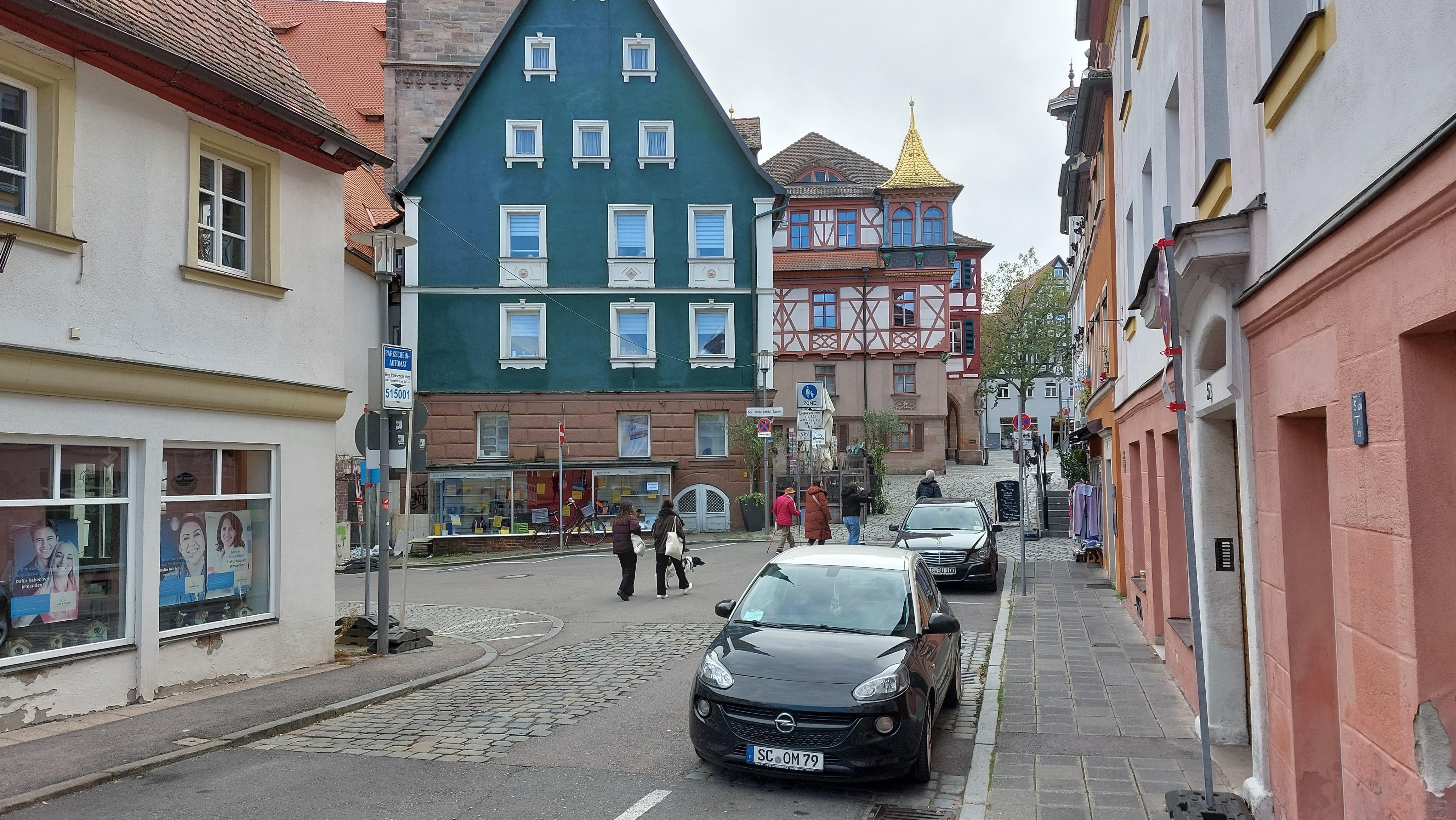 Anwohner wünschen sich mehr Grün um die Fleischbrücke in Schwabach ...