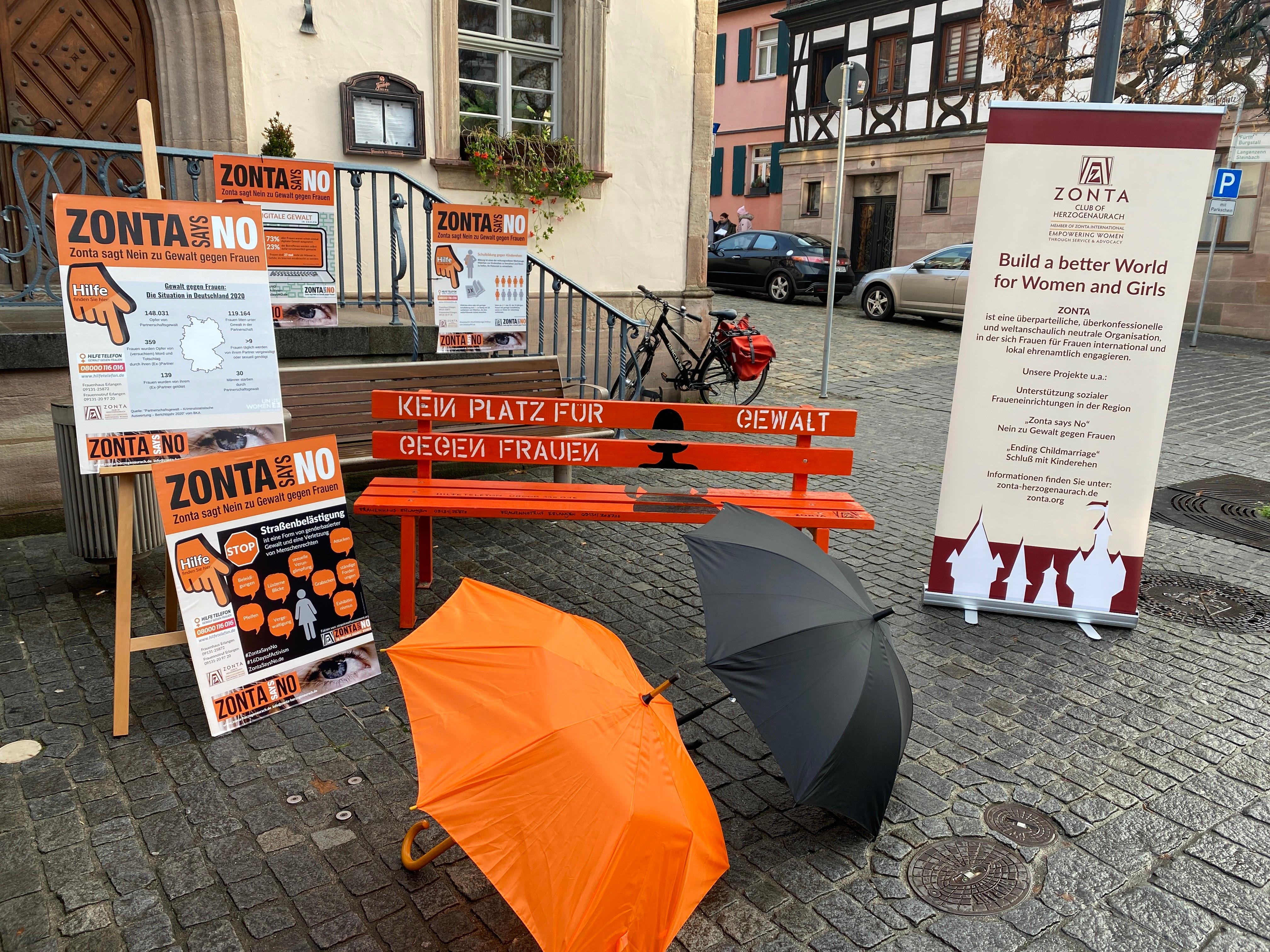 Fotos zum Orange Day in Herzogenaurach: 16 Persönlichkeiten sagen Nein ...
