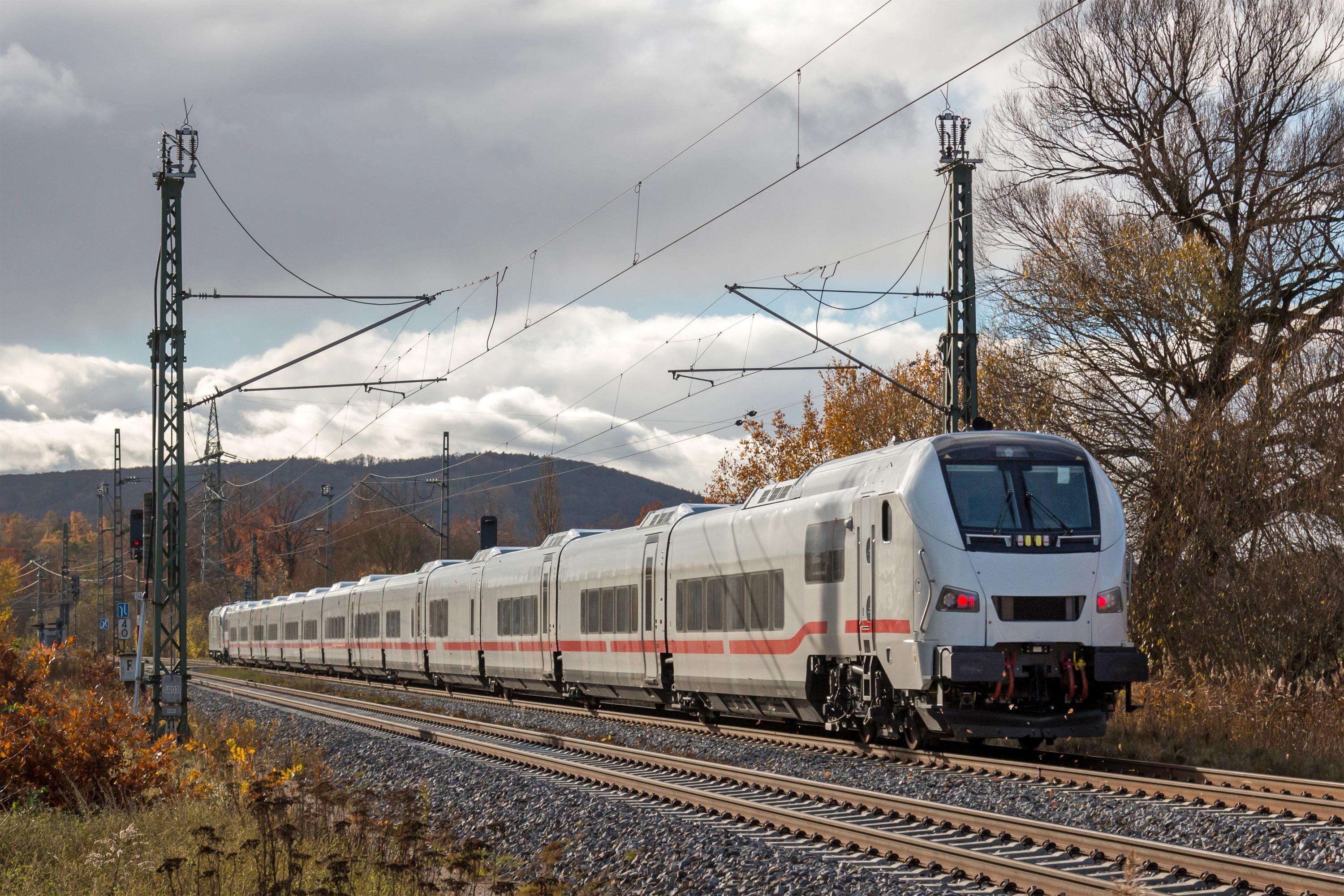 Barrierefreies Reisen: Deutsche Bahn testet den neuen ICE L zwischen ...