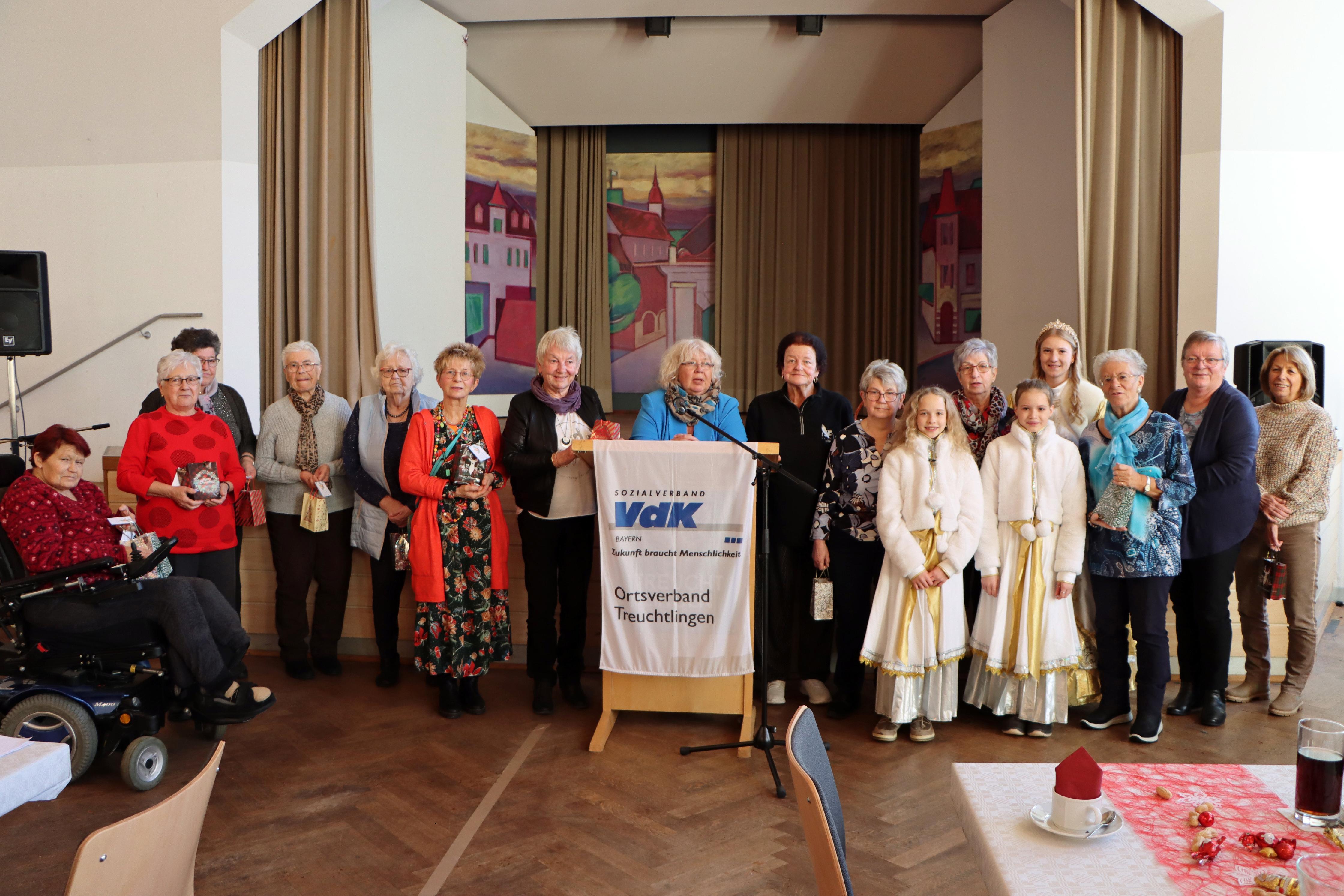 Weihnachtsfeier: Der Sozialverband VdK Bayern lud nach Treuchtlingen