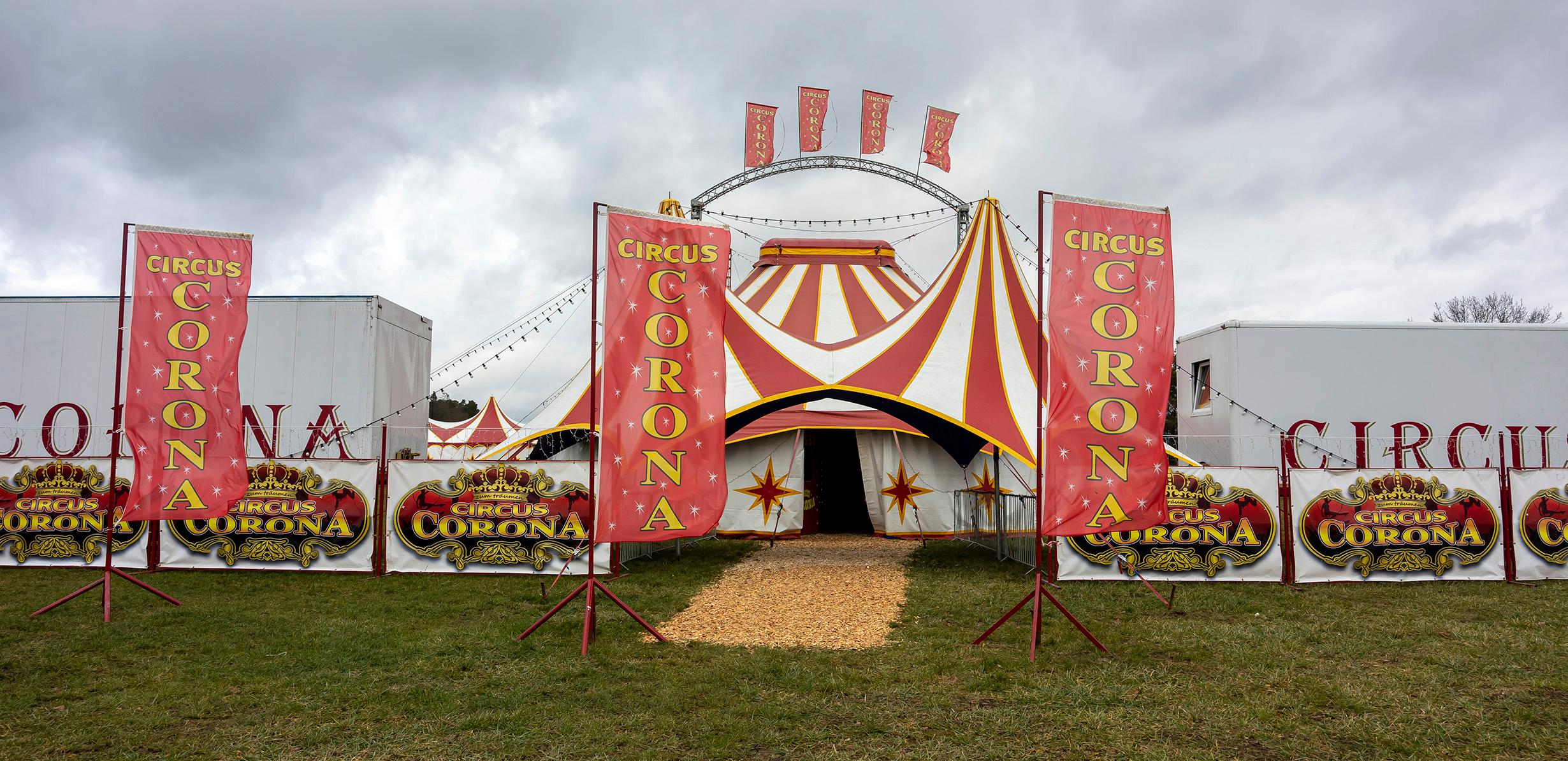 Zurück in Herzogenaurach: Circus Corona über Weihnachten mit Artisten ...