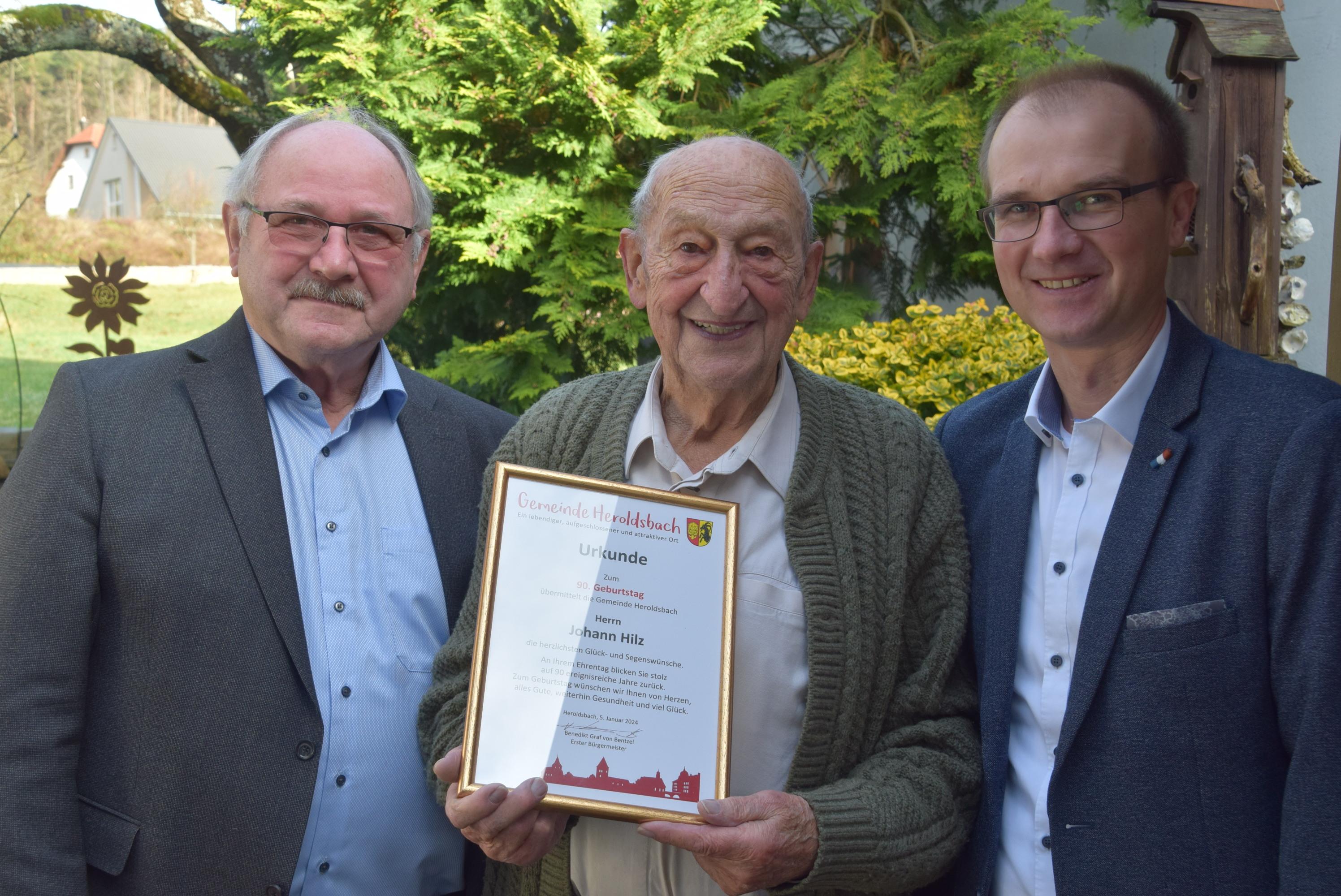 Franken: Warum Johann Hilz aus Oesdorf seinen 90. Geburtstag gleich ...