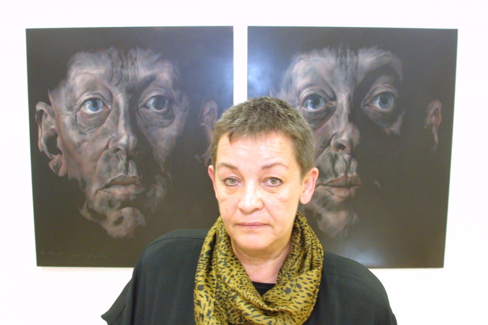 Technisch perfekt mit eigenem Stil: Malerin und Bildhauerin Chris ...