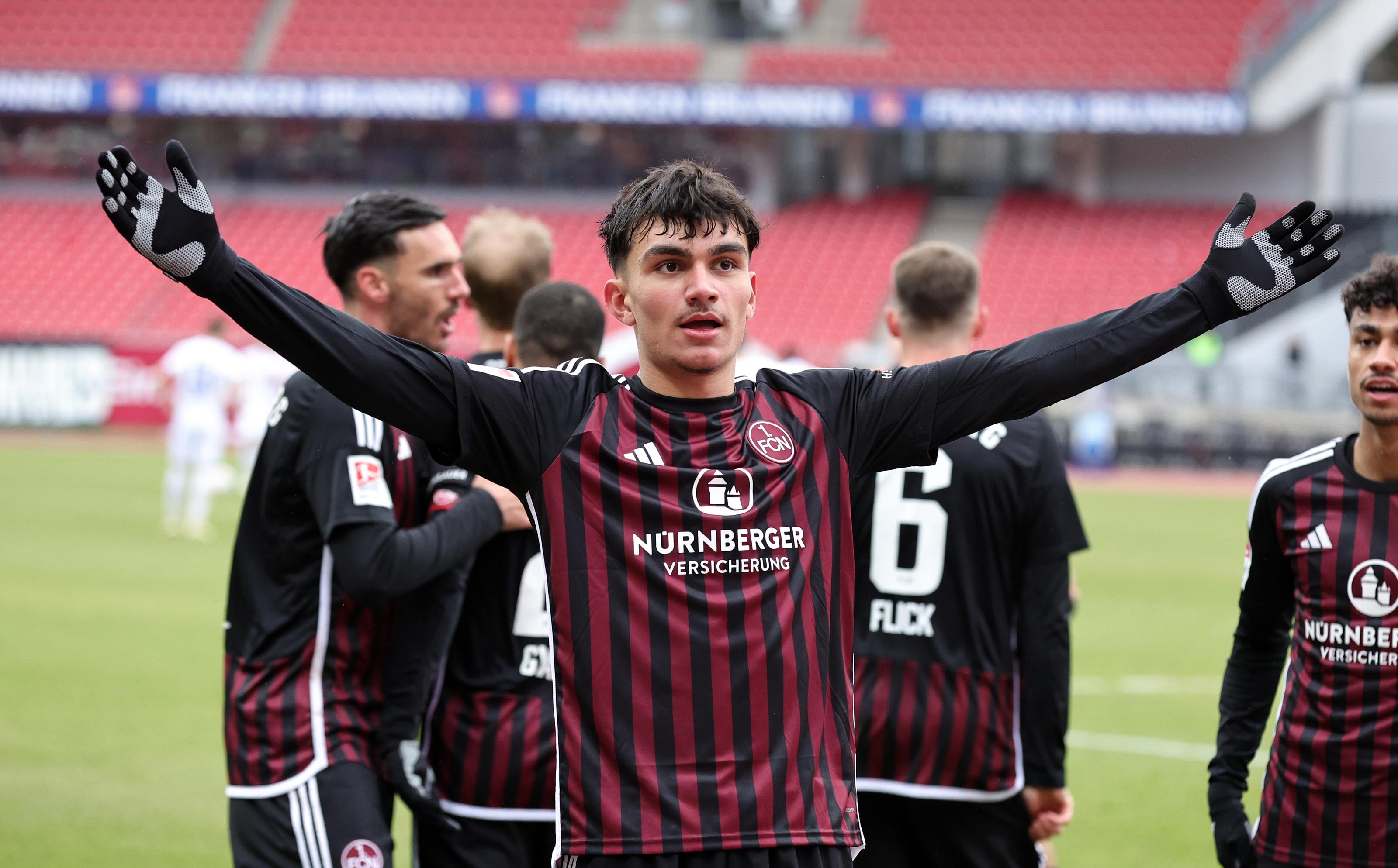 Vom FCN zum BVB? Youngster Uzun kann sich Wechsel vorstellen - unter ...