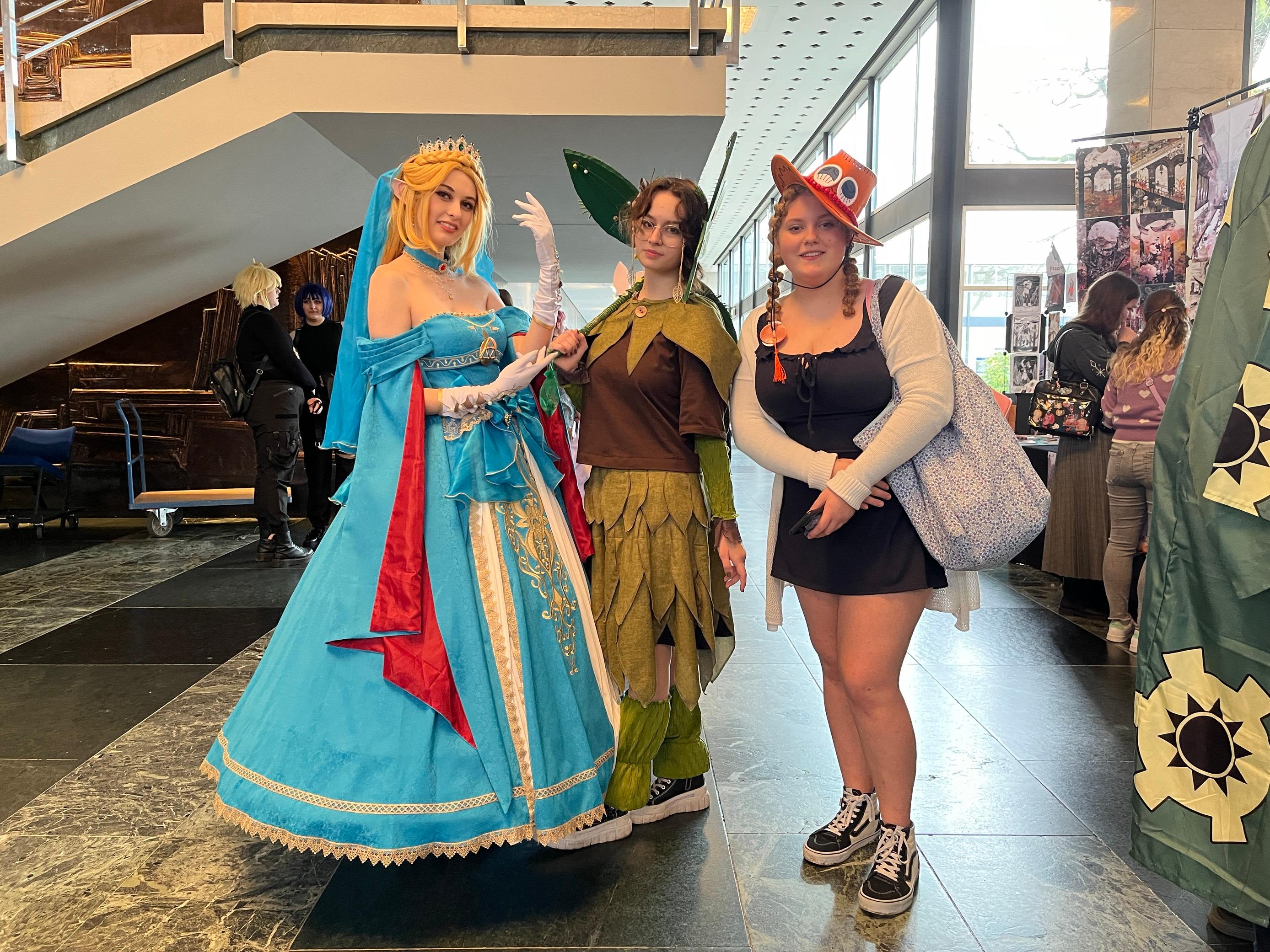 Bunte Outfits und harte Arbeit: So vielseitig sind die Cosplay-Fans auf ...