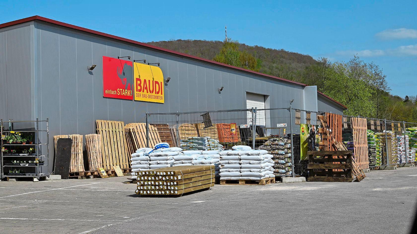 Baudi in Treuchtlingen ändert Außenflächen