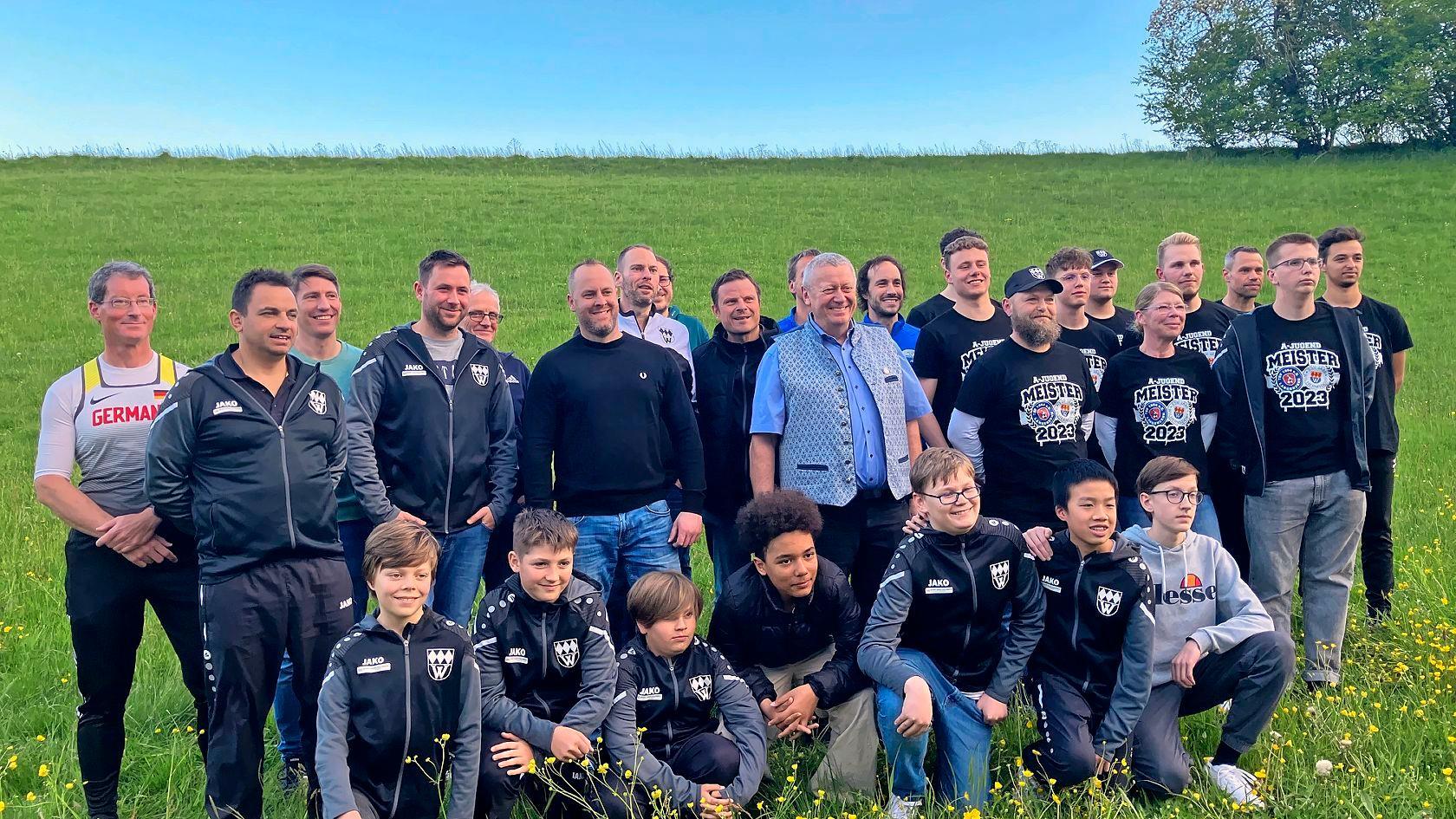 Wilhermsdorf TSV Sportlerehrung Tischtennis Uwe Emmert Bürgermeister