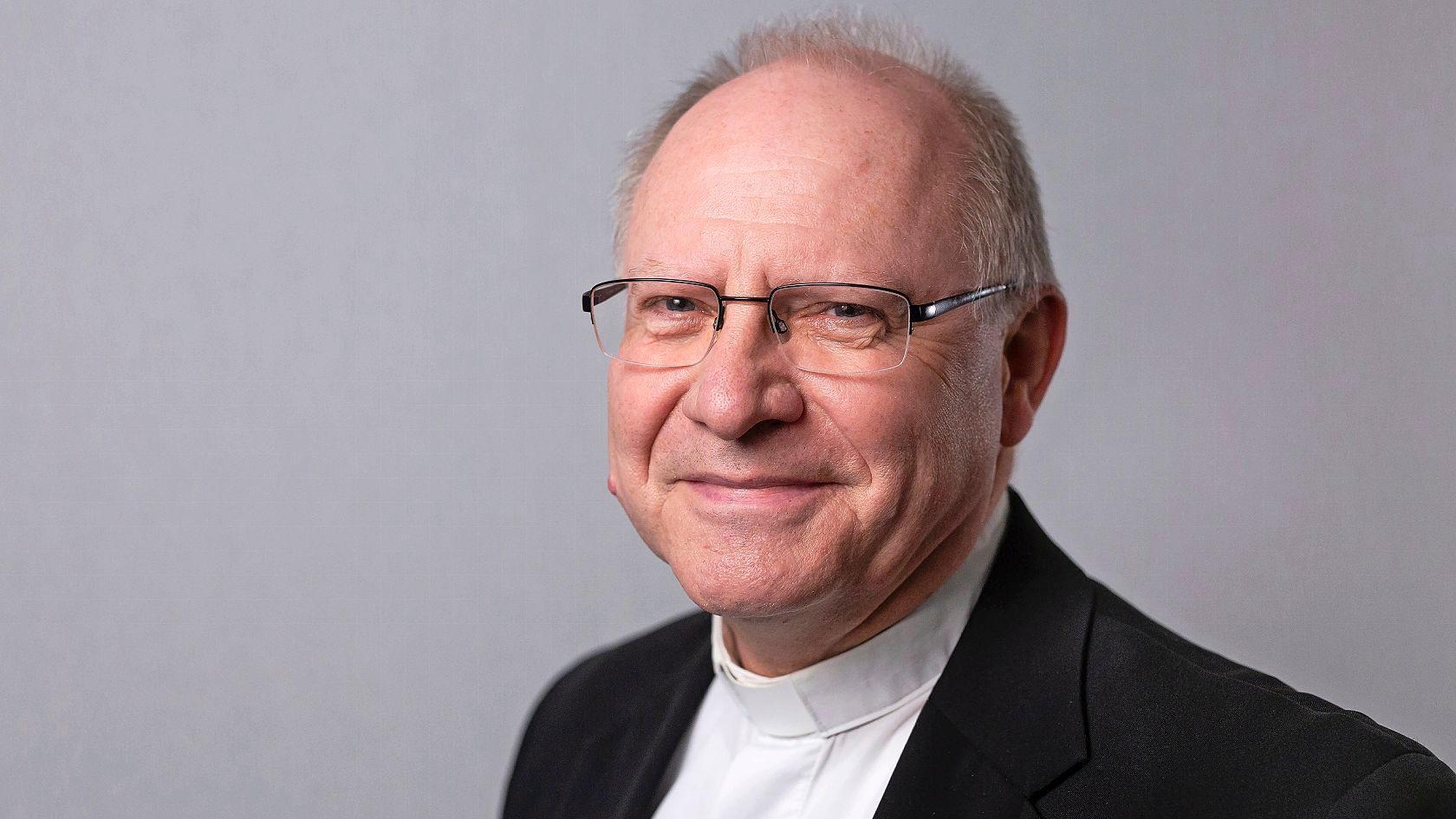 Dekan Martin Emge verlässt Forchheim in Richtung Bamberg