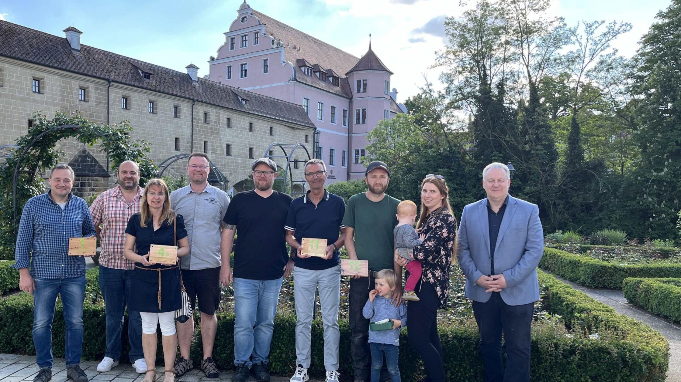 Wertsteigerndes Gütesiegel: Landrat Reisinger verlieh vier weitere ...