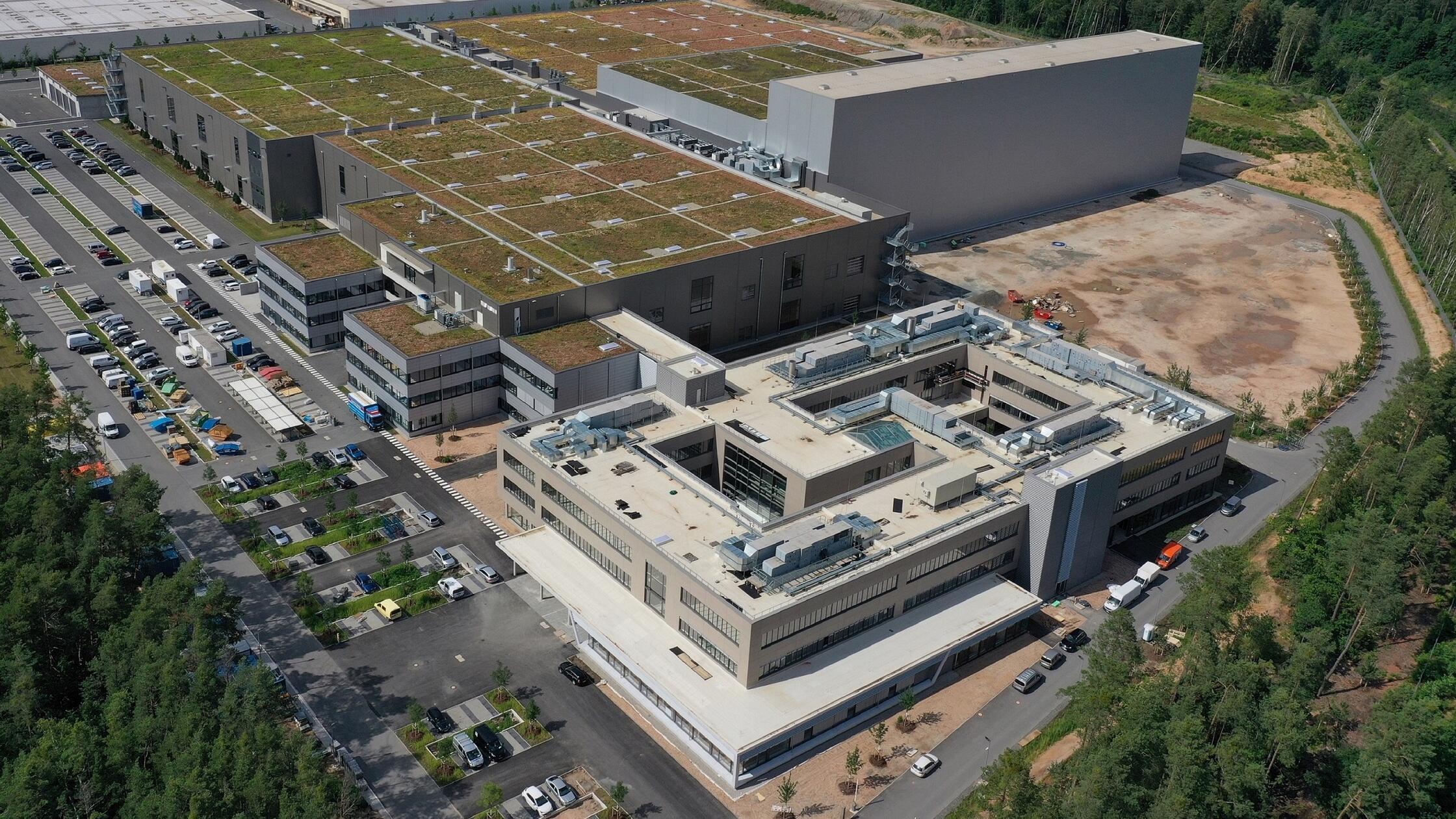 200 Millionen investiert: Hoffmann startet in Nürnberg die modernste Logistik Europas für Werkzeuge