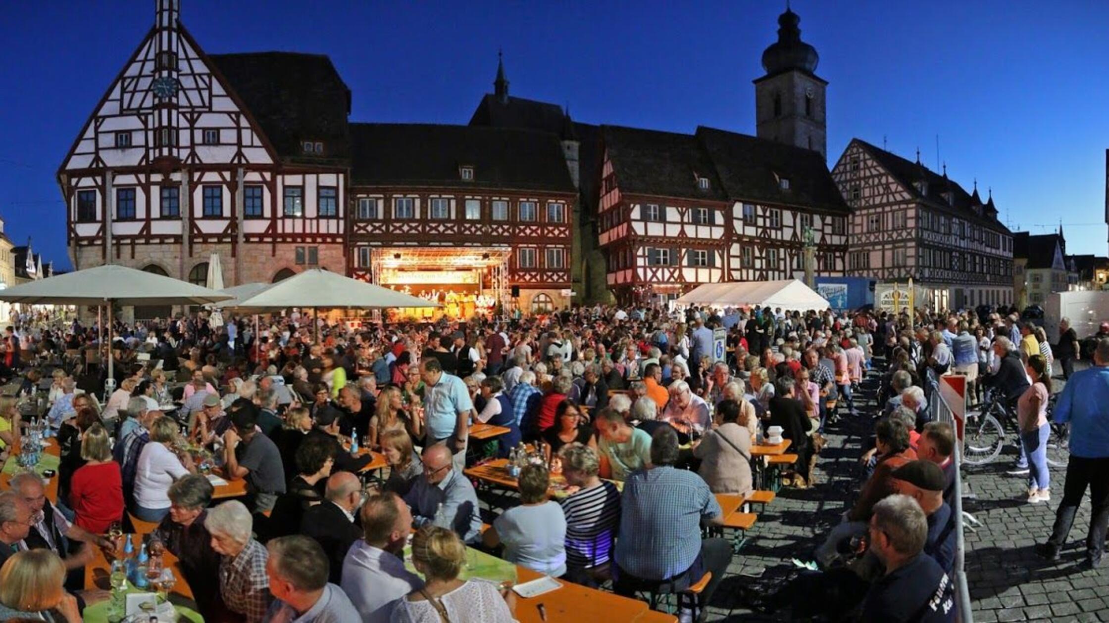 Komplett neue Location: Aufs Annafest folgt das Weinfest in Forchheim ...