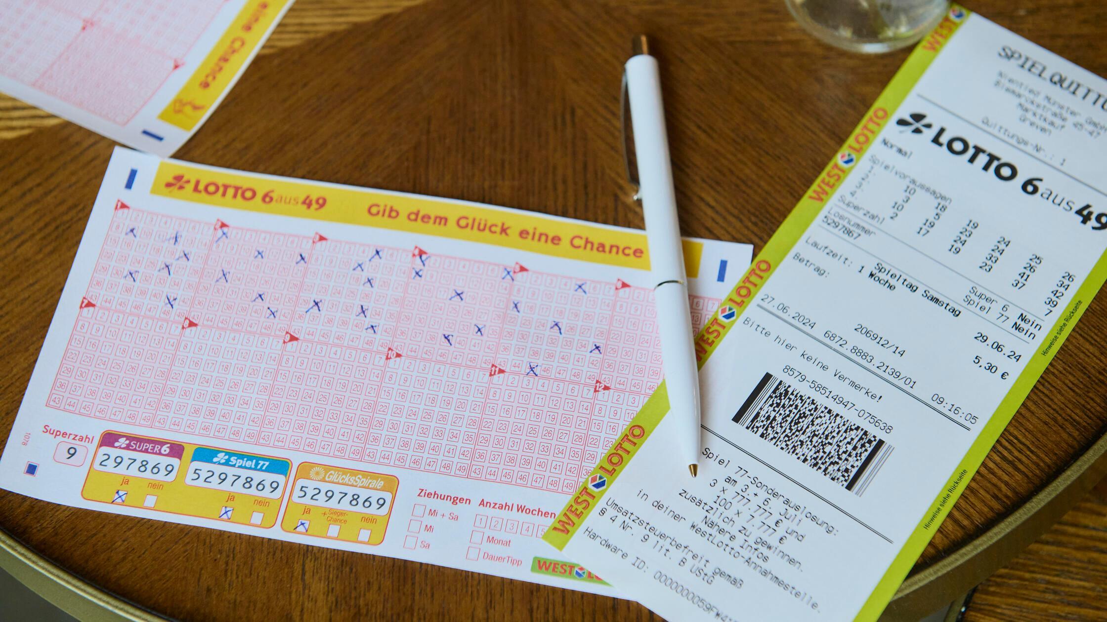 Lottoziehung am Samstag: Zwei Menschen aus Nordbayern haben die ...