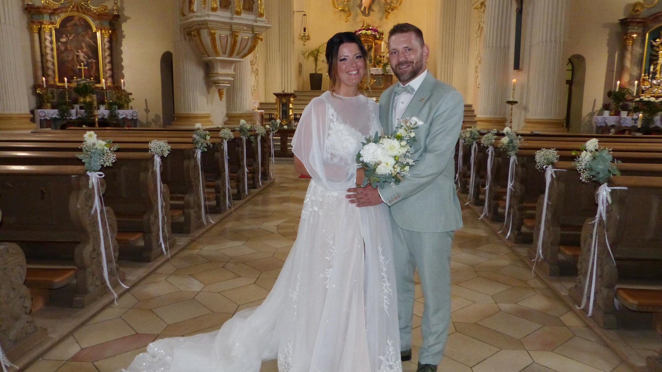 Im Netz getroffen, dann ging es flott: Michaela Löffler und Andreas ...