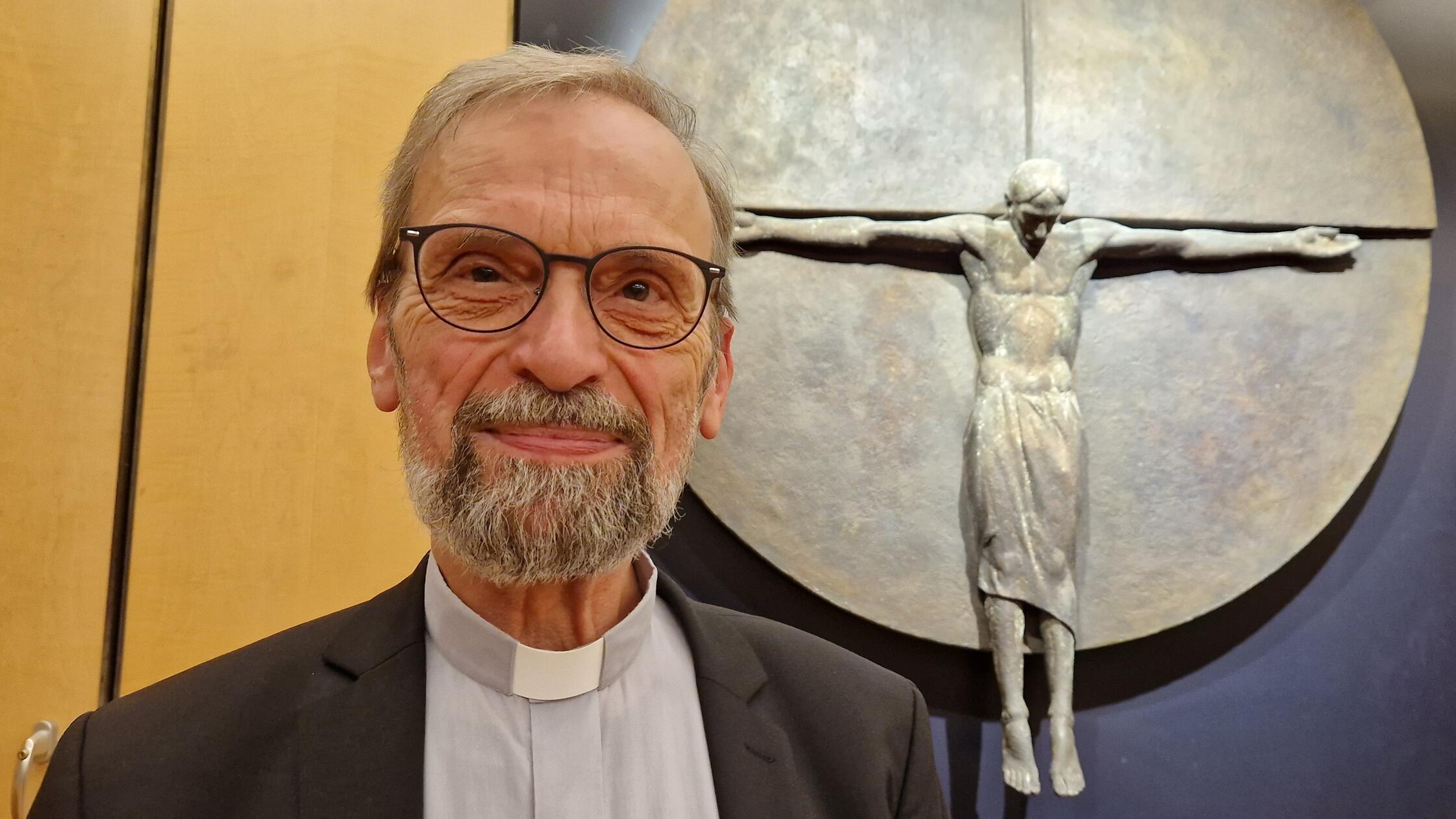 Erschütternde Begegnungen: Manfred Deselaers ist der deutsche Priester ...