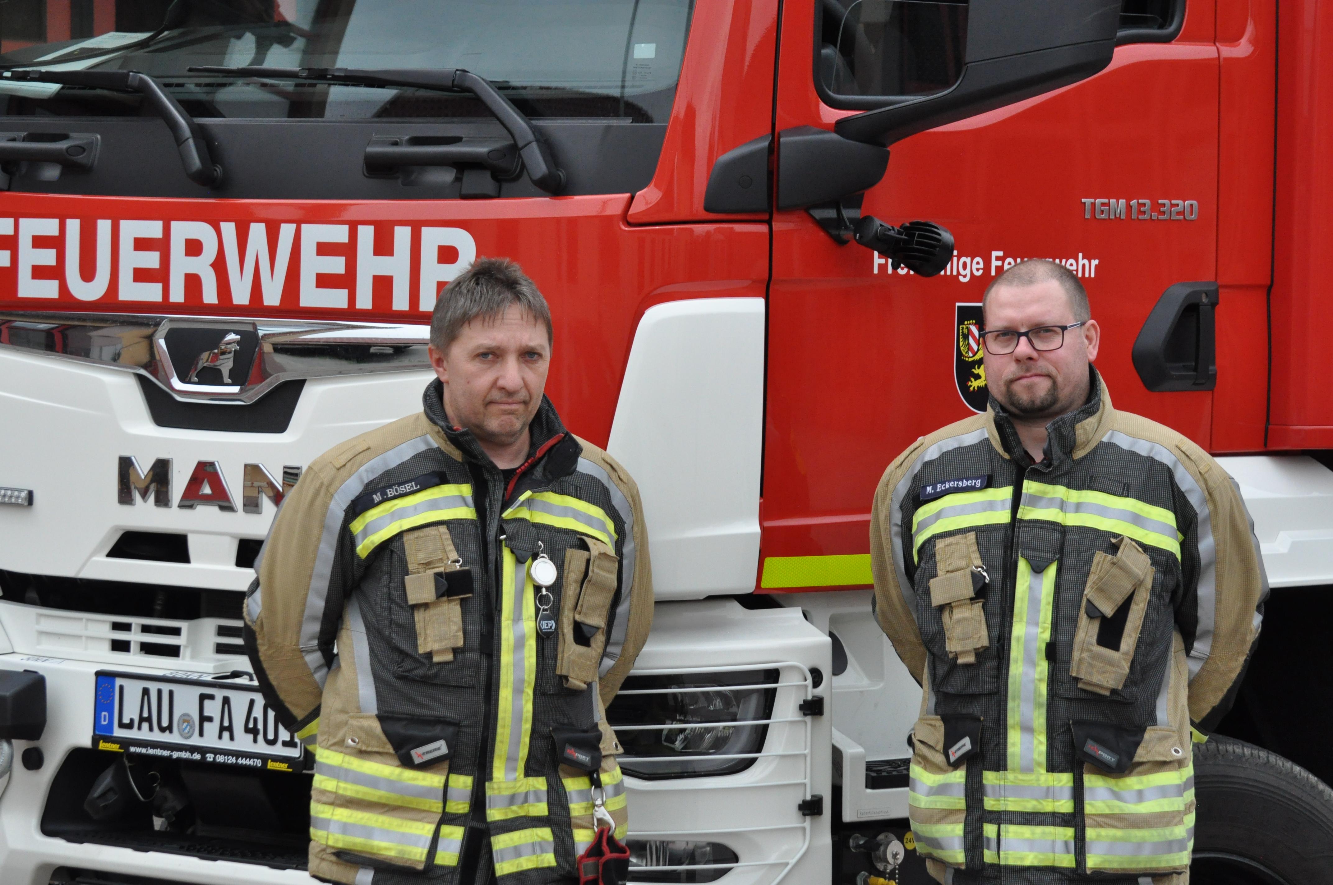 Von Rascher Berg bis Rollstuhlbrand in Wohn- und Pflegeheim: Feuerwehr ...