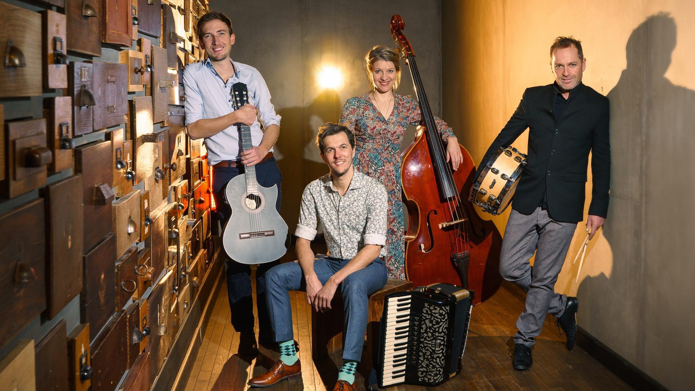 Reiwas locken mit Folk und Pop: Stimmen für die Leichtigkeit im O’Wei