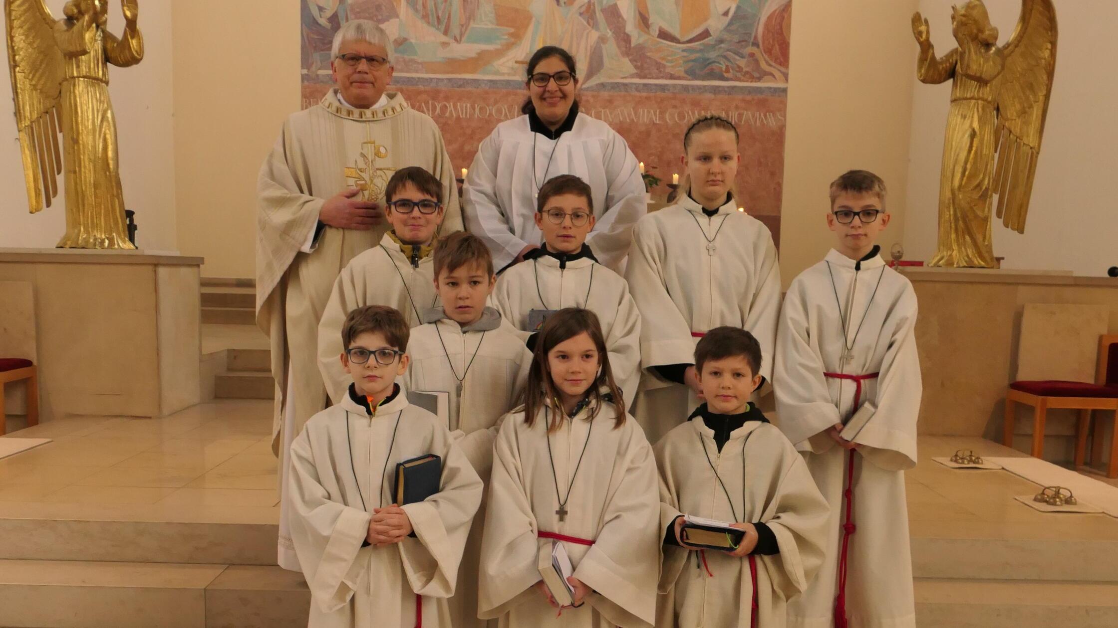 Die Katholische Kirchengemeinde in Treuchtlingen freut sich über drei ...