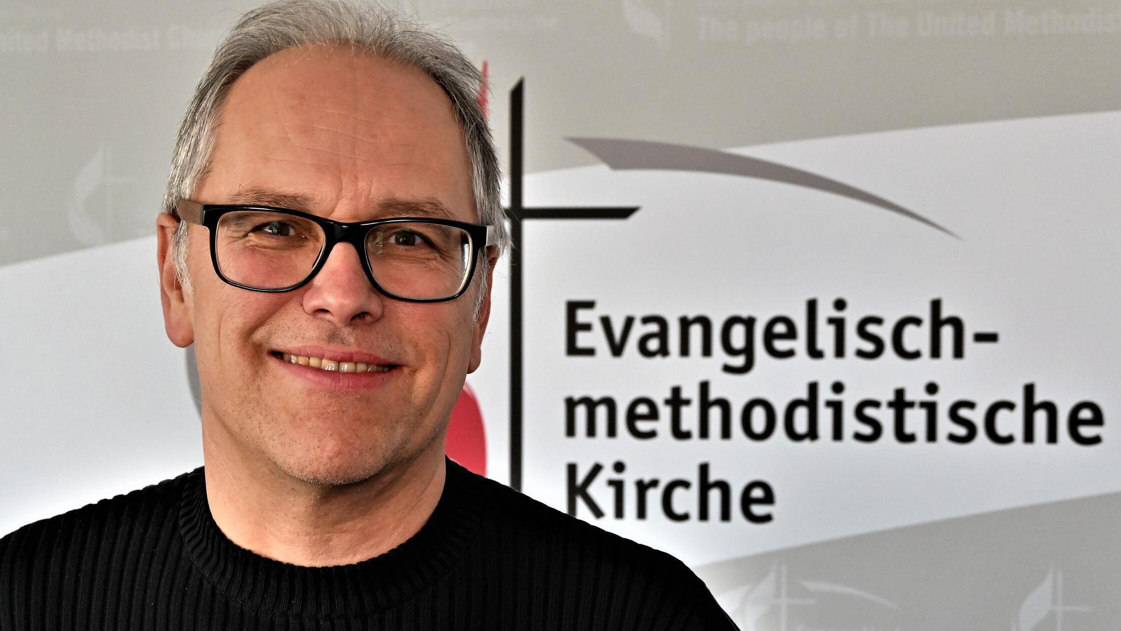 Geistliche Worte zum Jahreswechsel: Das sagt Alexander Bischoff, Pastor ...