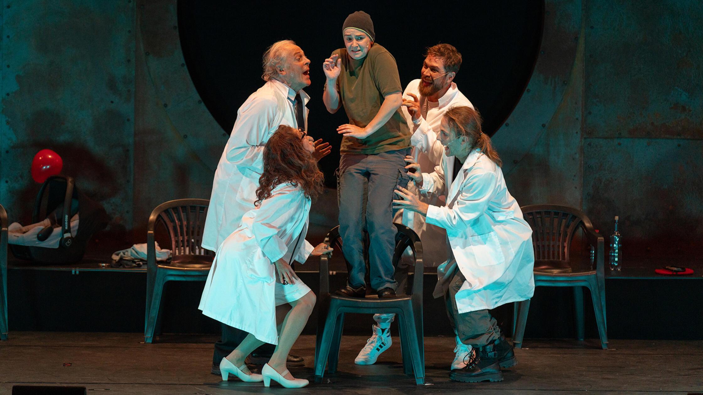 Das Elend ist der Fluss der Welt: In Fürth begeistert das „Woyzeck ...