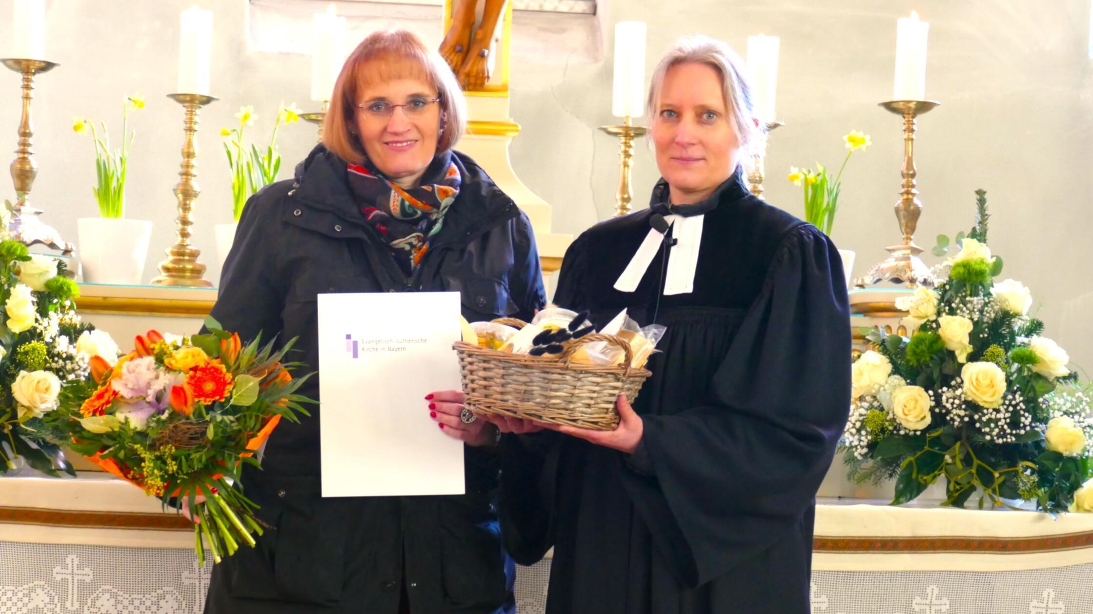 Tanja Hahn ist seit 25 Jahren die Pfarramtssekretärin in der ...