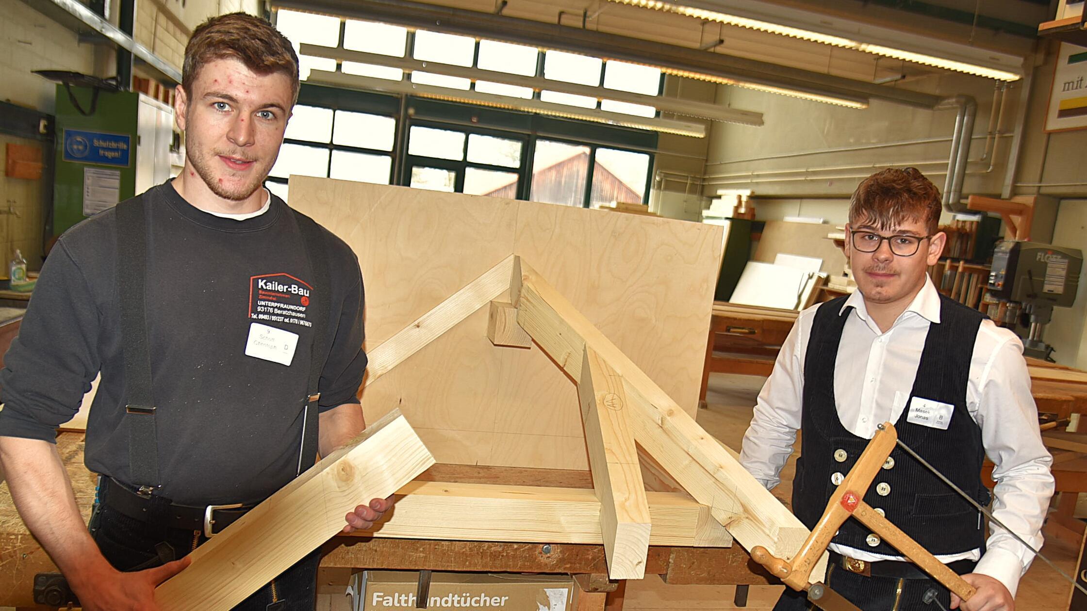 Große Nachfrage: So war die praktische Prüfung der Nachwuchszimmerer in ...