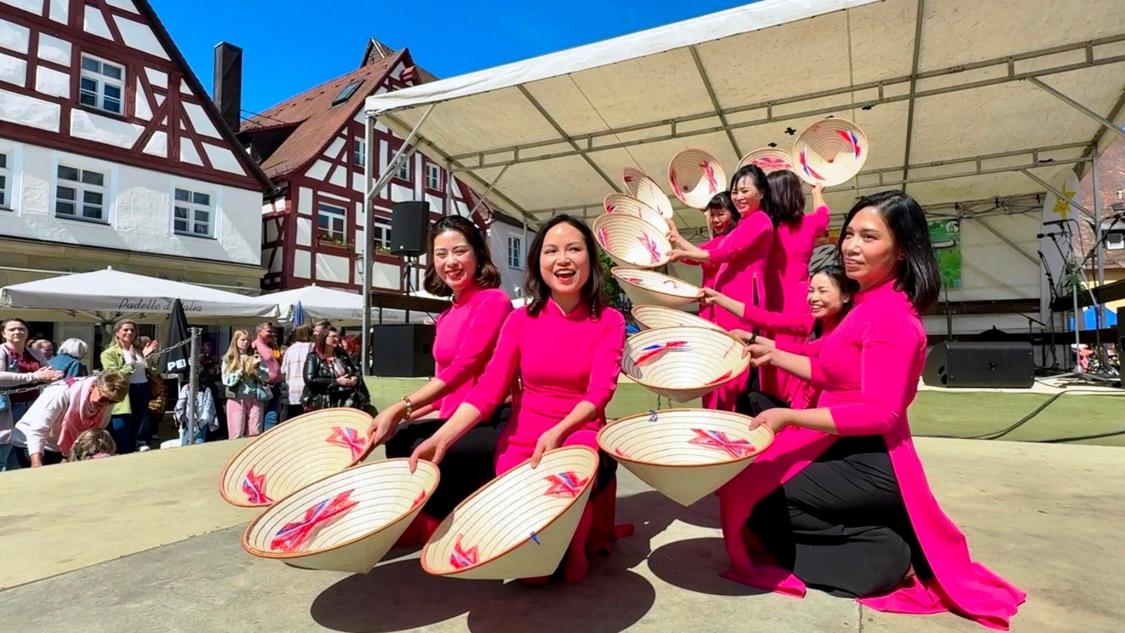 Das Fest der Nationen: So groß feierte Lauf die Vielfalt in der Stadt