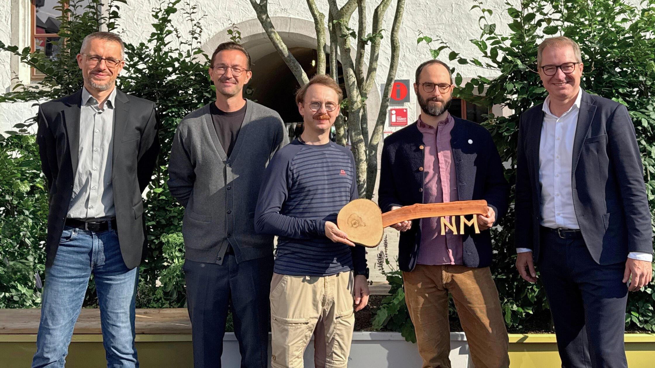 Neuer Förster übernimmt Leitung: Tobias Tratz führt Neumarkter ...