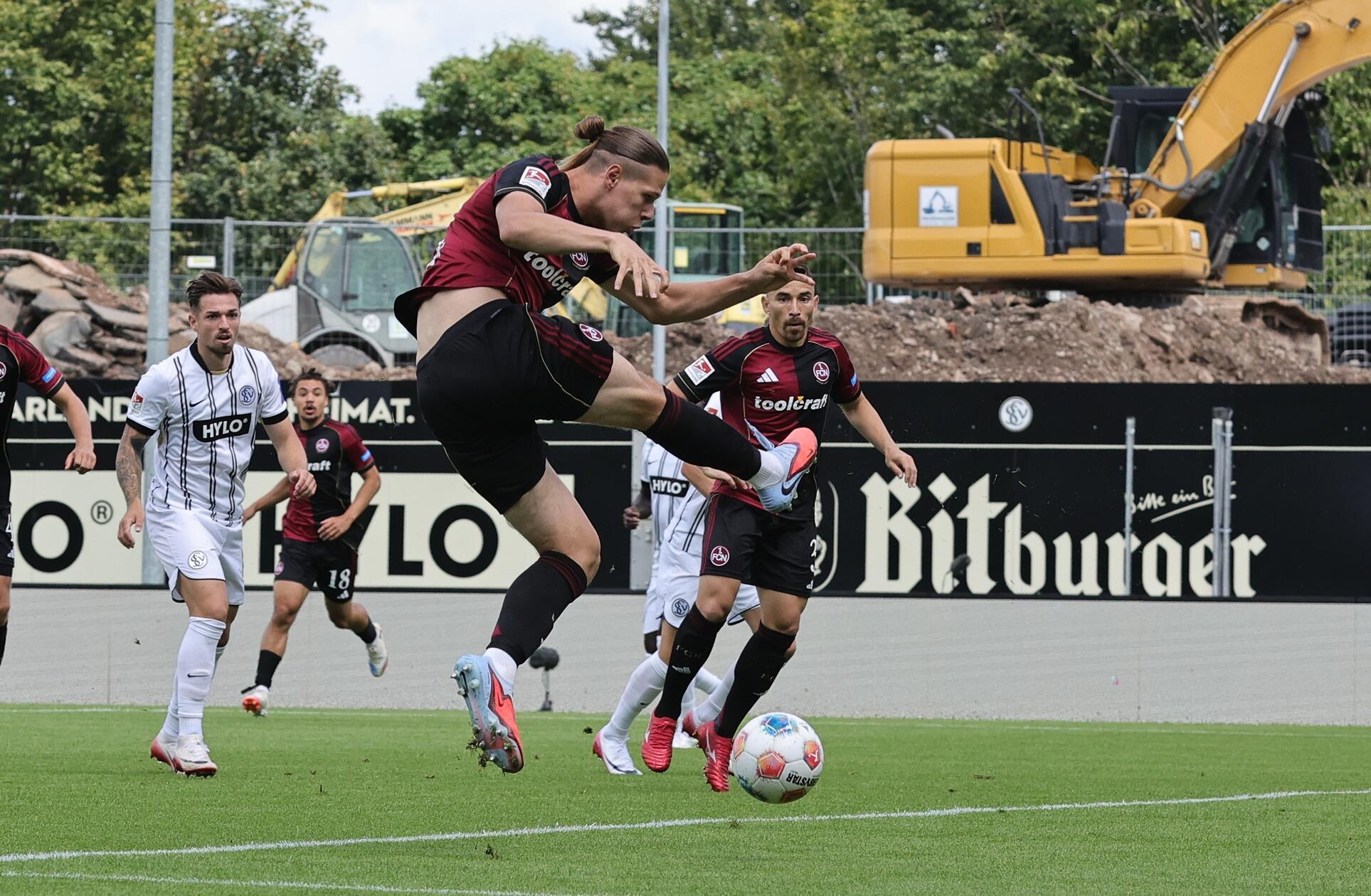 Alicia chris leak sextape texted to arrange a 30 mins